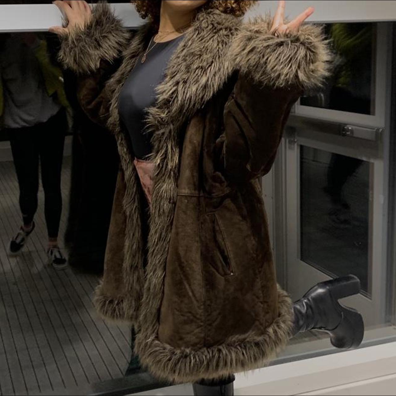 Dark Brown Fur Coat It’s a very heavy thick... - Depop