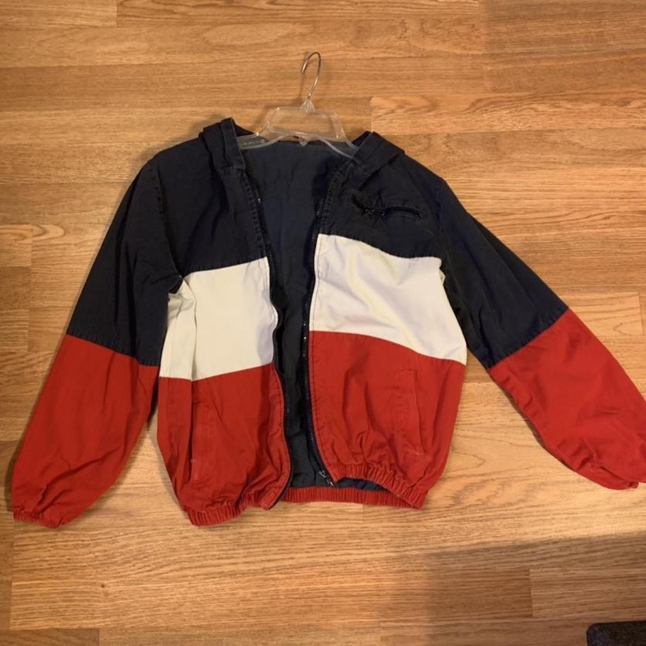 brandy melville krissy zip up jacket used but in... - Depop