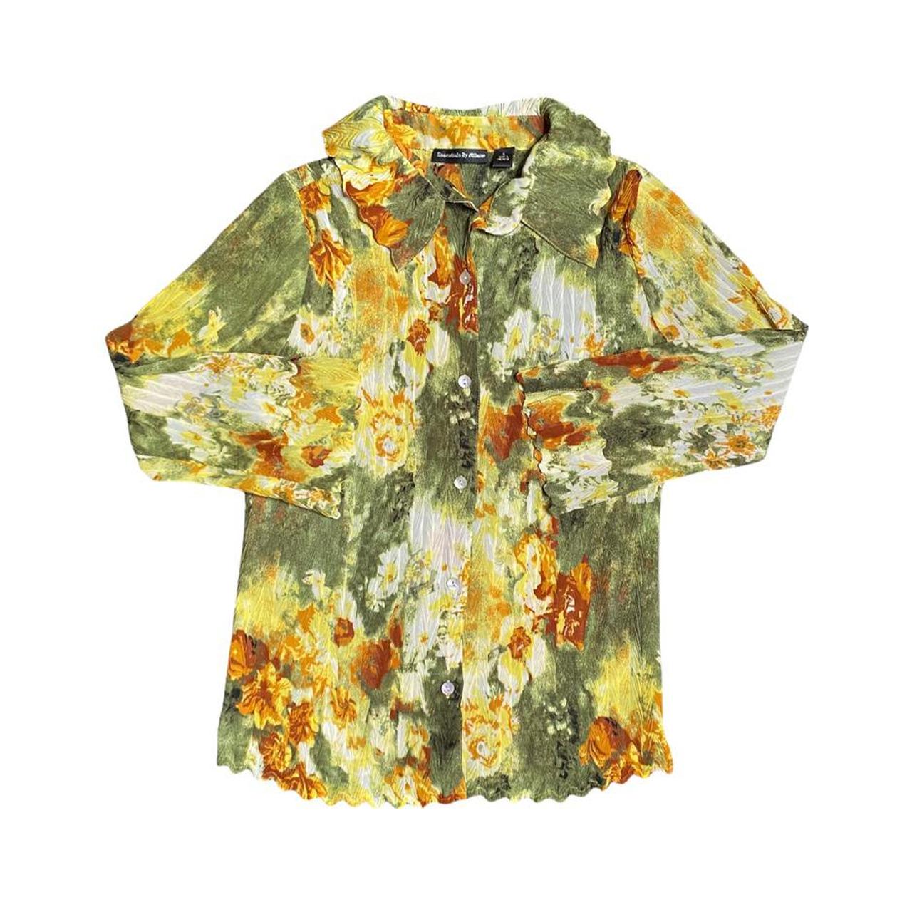Y2K earth toned blouse 🍃 Incredible muted floral... - Depop