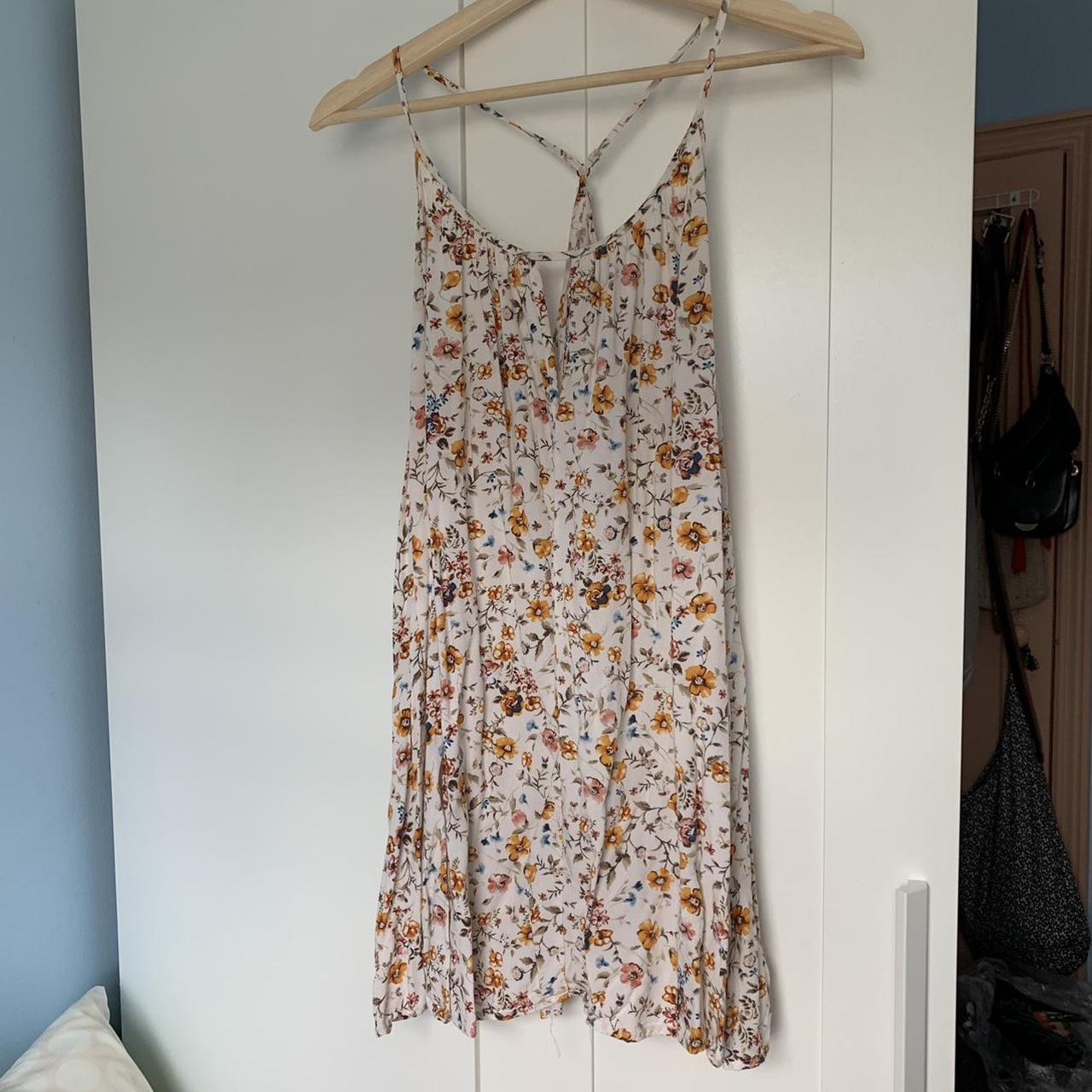 forever21 floral strapped dress. Originally XL, but... - Depop