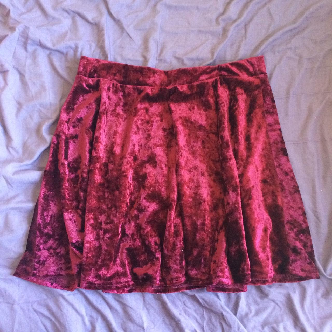 primark RED/BURGUNDY/WINE VELVET SKATER SKIRT with... - Depop primark RED/BURGUNDY/WINE VELVET SKATER SKIRT with... - Depop
