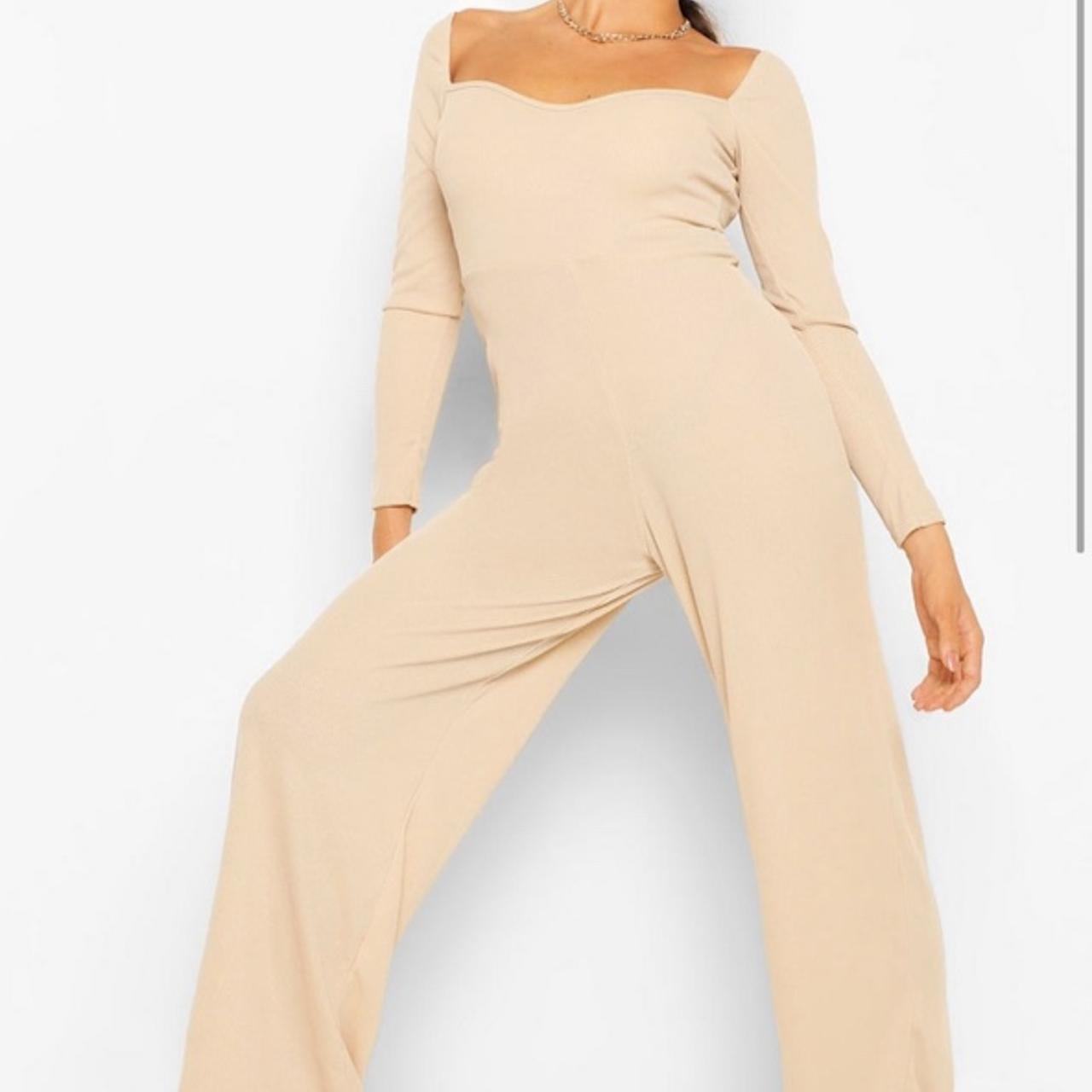 Boohoo Women's Cream Dress | Depop