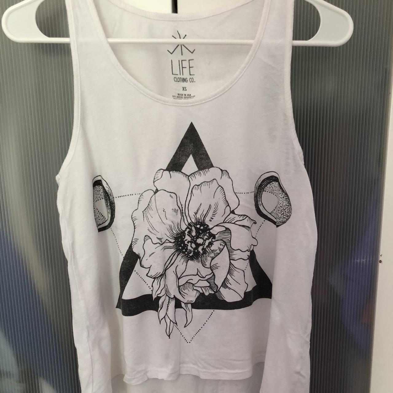 Hi-low graphic tank - Depop