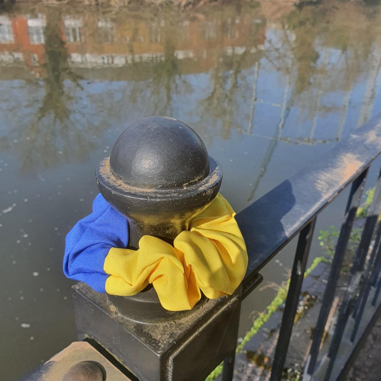 Support Ukraine scrunchie. Hand Made by me in... - Depop