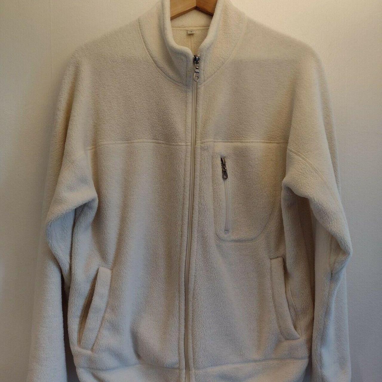 Men's UNIQLO Off White Fleece Jacket Also looks... - Depop