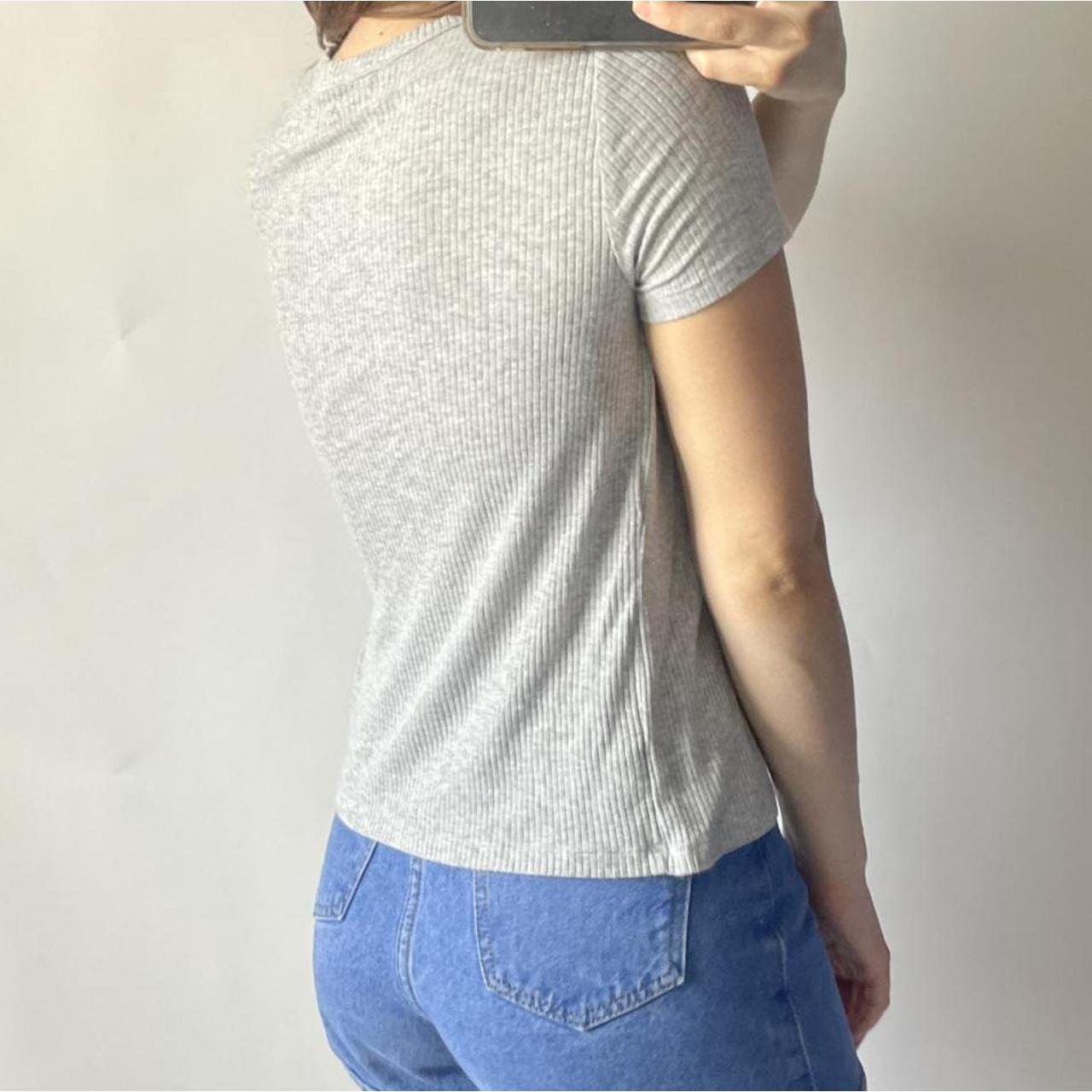 Aerie ribbed light grey top The cutest light grey... - Depop