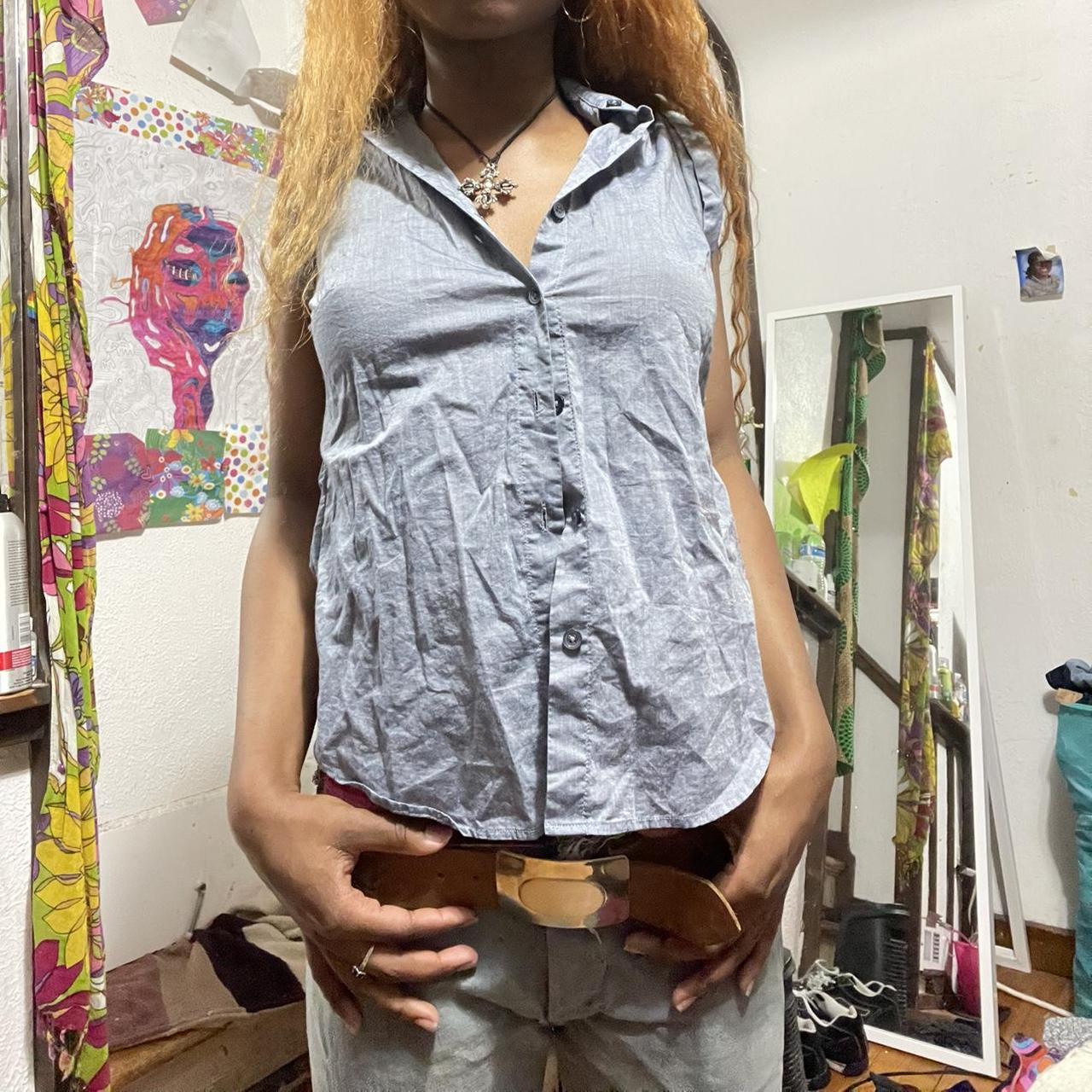 Early 2000s collard Button up top Great condition... - Depop