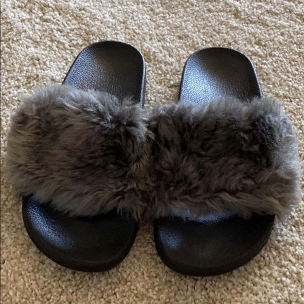 ALDO Women's Black and Grey Slides | Depop