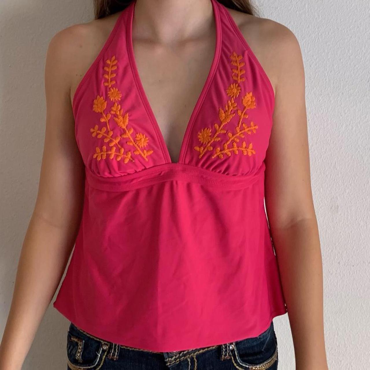 🌺 Pink embroidered halter top 🌺 Gorgeous pink... - Depop