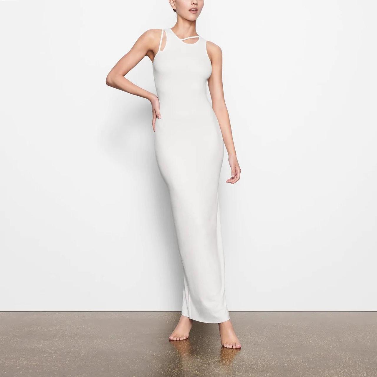 Skims Women's White Dress | Depop