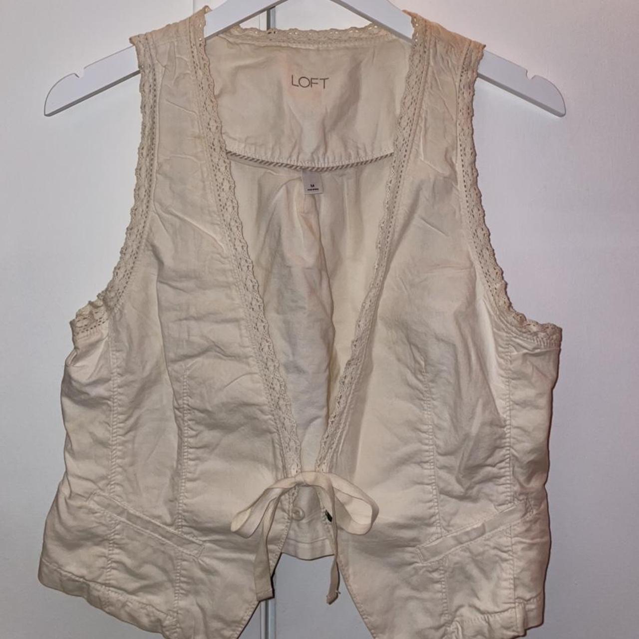 Loft cream lacey trim vest Size M - Depop
