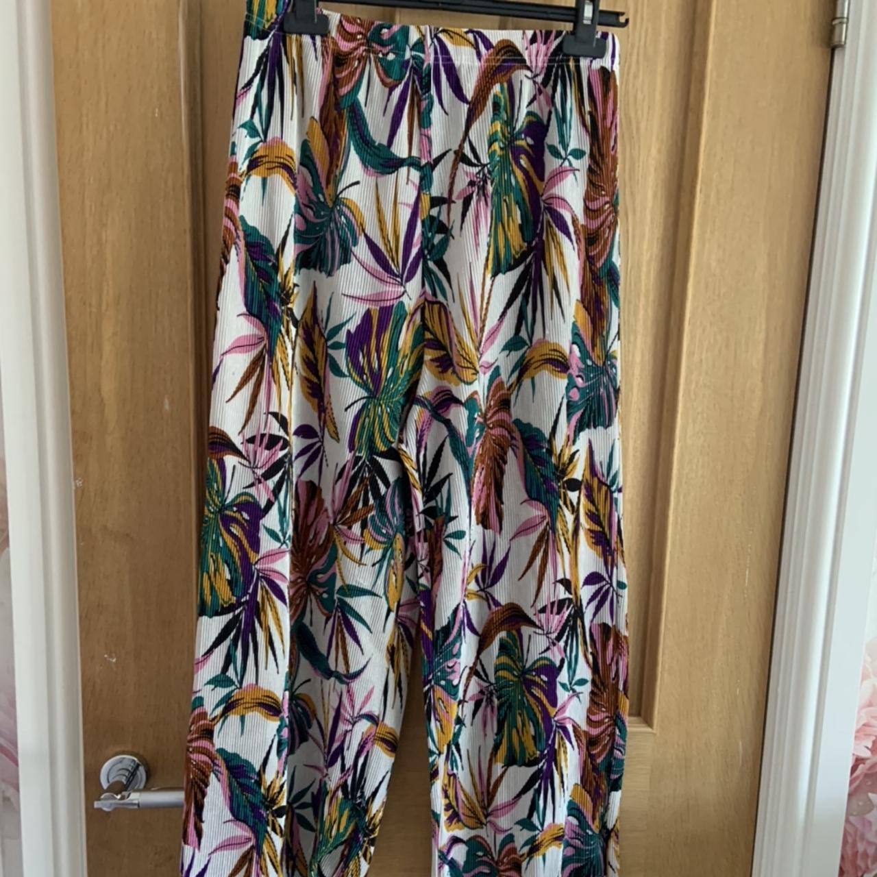 Primark floral culottes size 12 #primark #summer... - Depop