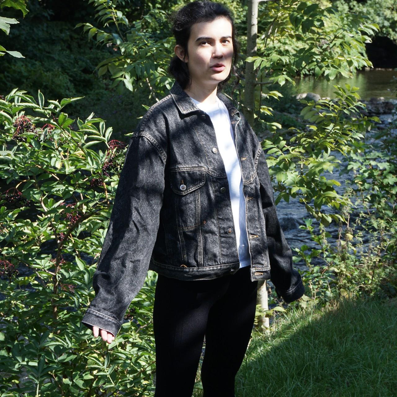 Jean jacket Super beautiful and cute #owncyberweek - Depop