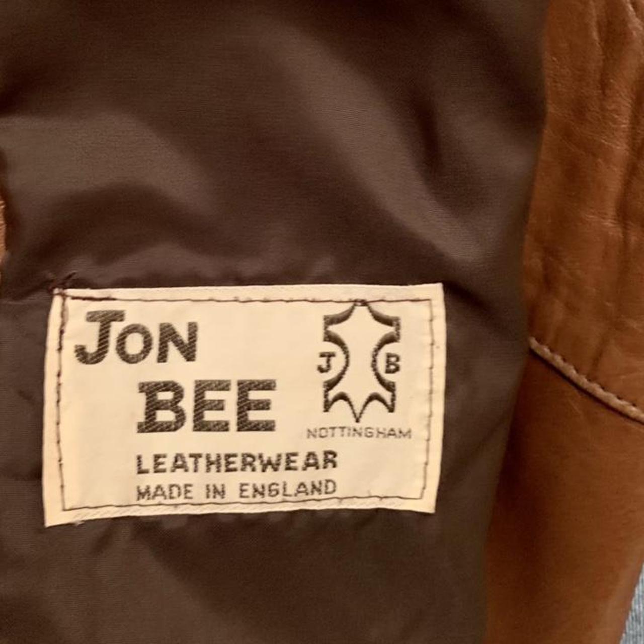 The most UNREAL JON BEE (made in Nottingham) 1970s... - Depop