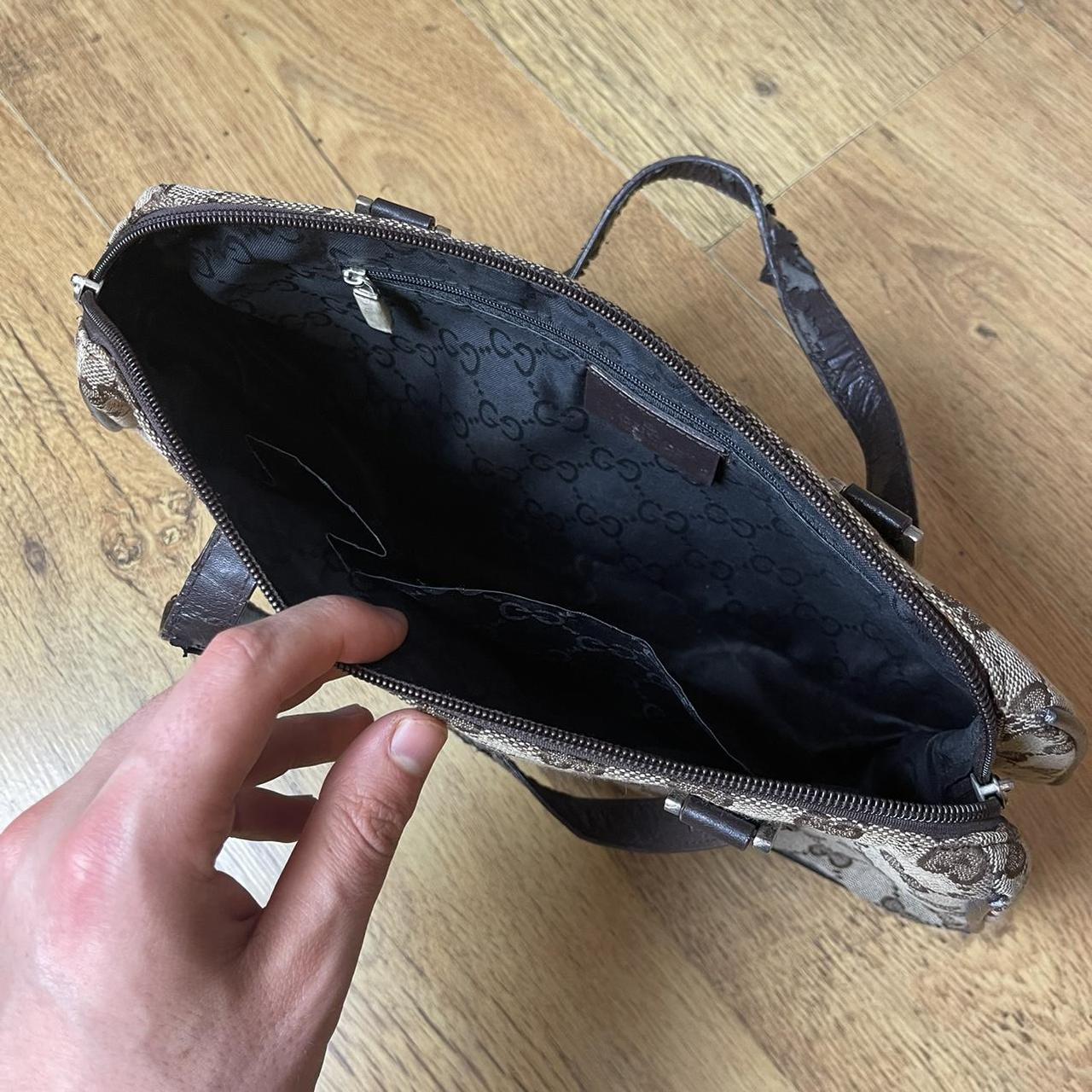 Vintage Gucci Made in Italy 1990s Hand Bag A true... - Depop