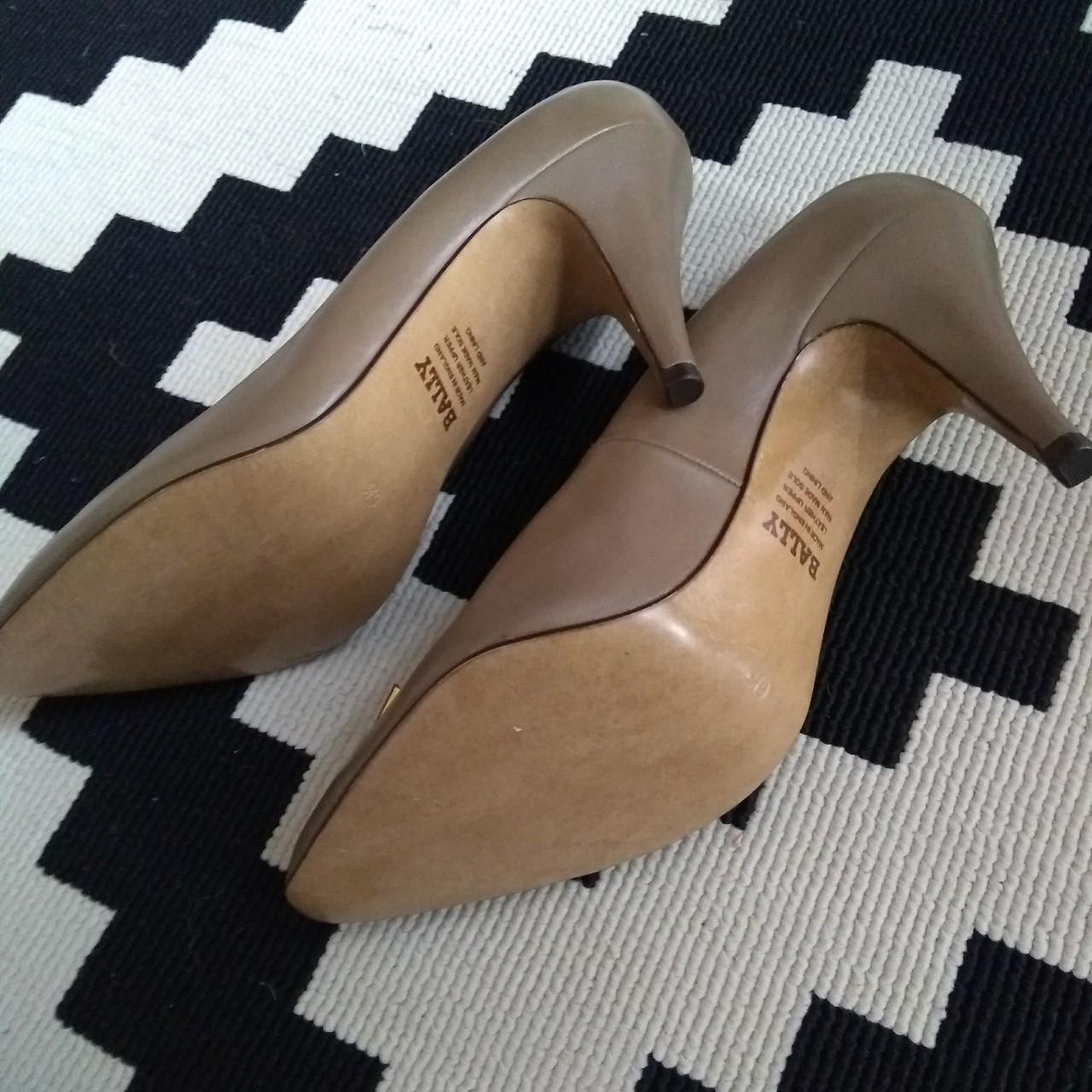 Immaculate nude leather bally designer shoes with... | Depop