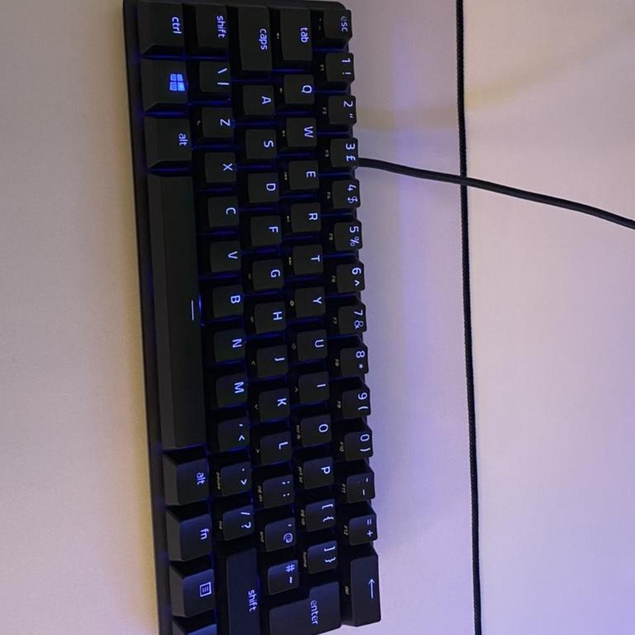 Razer huntsman mini used twice selling as it doesn’t... - Depop