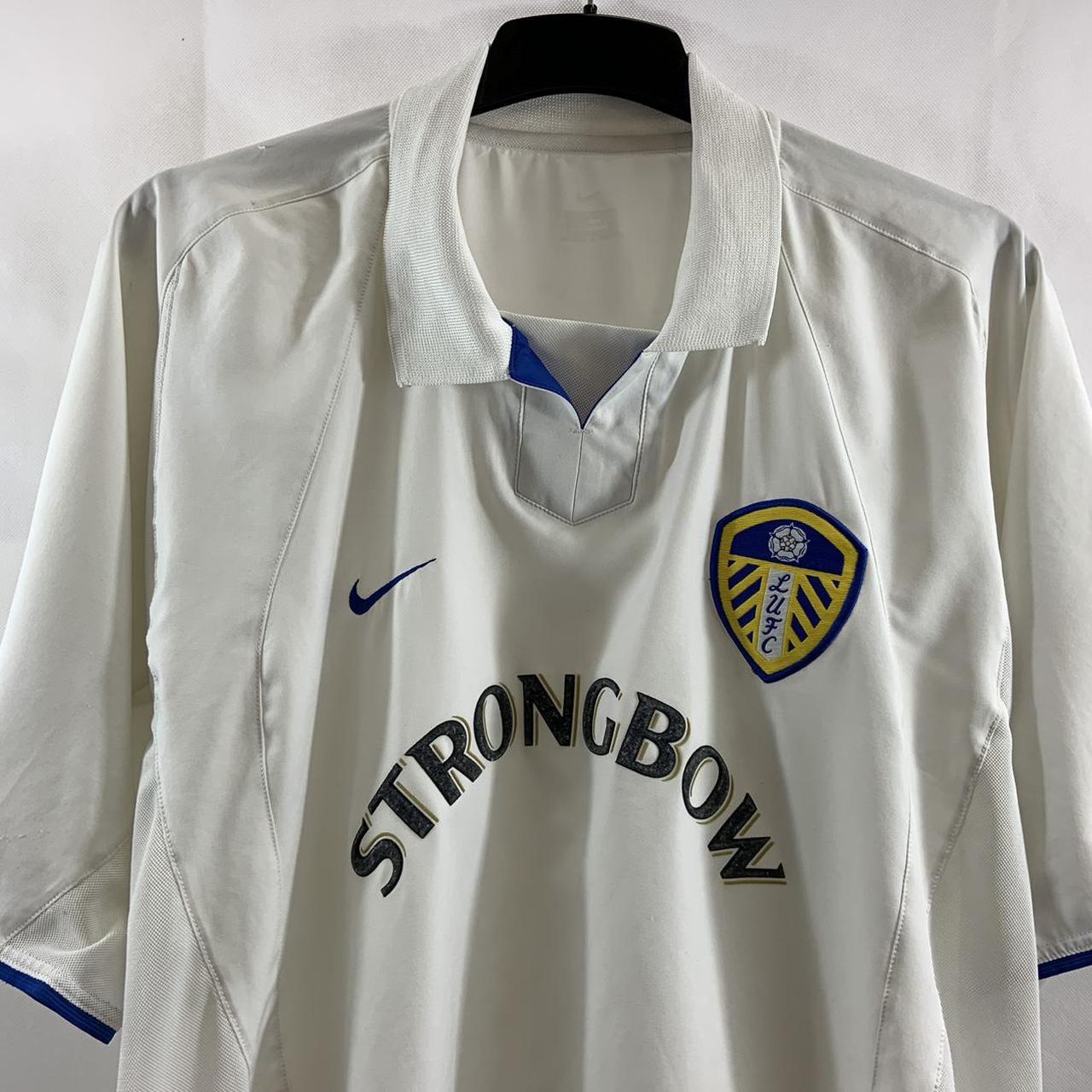 Leeds United Home Football Shirt 2002/03 Adults XL... - Depop