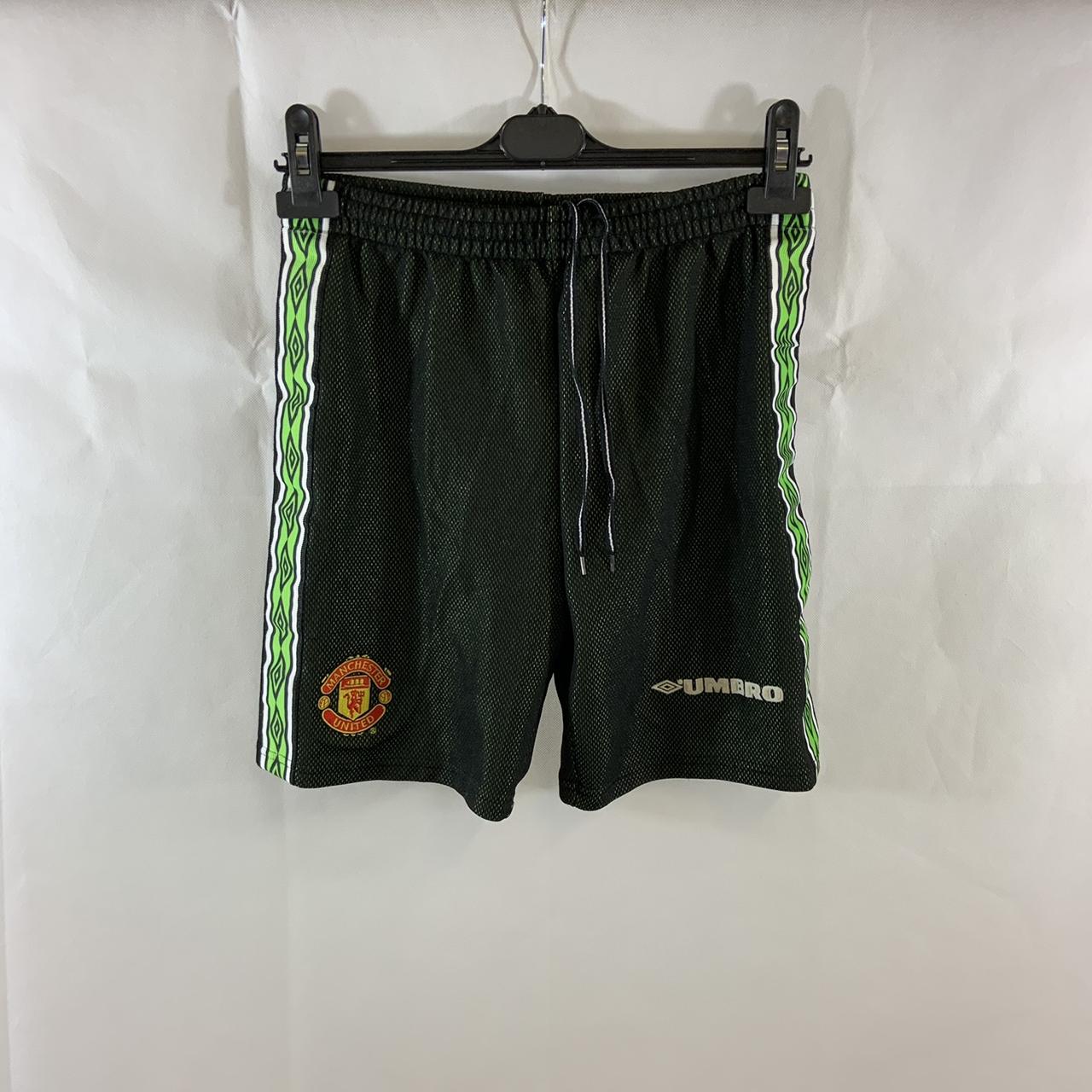 Manchester United GK Football Shorts 1998/99 10/11... - Depop