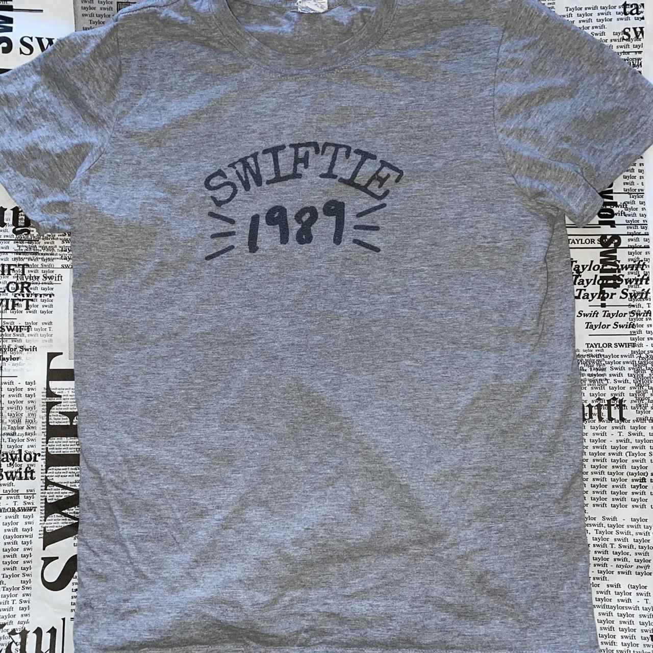 Taylor Swift 1989 Swiftie Tee (unofficial... - Depop