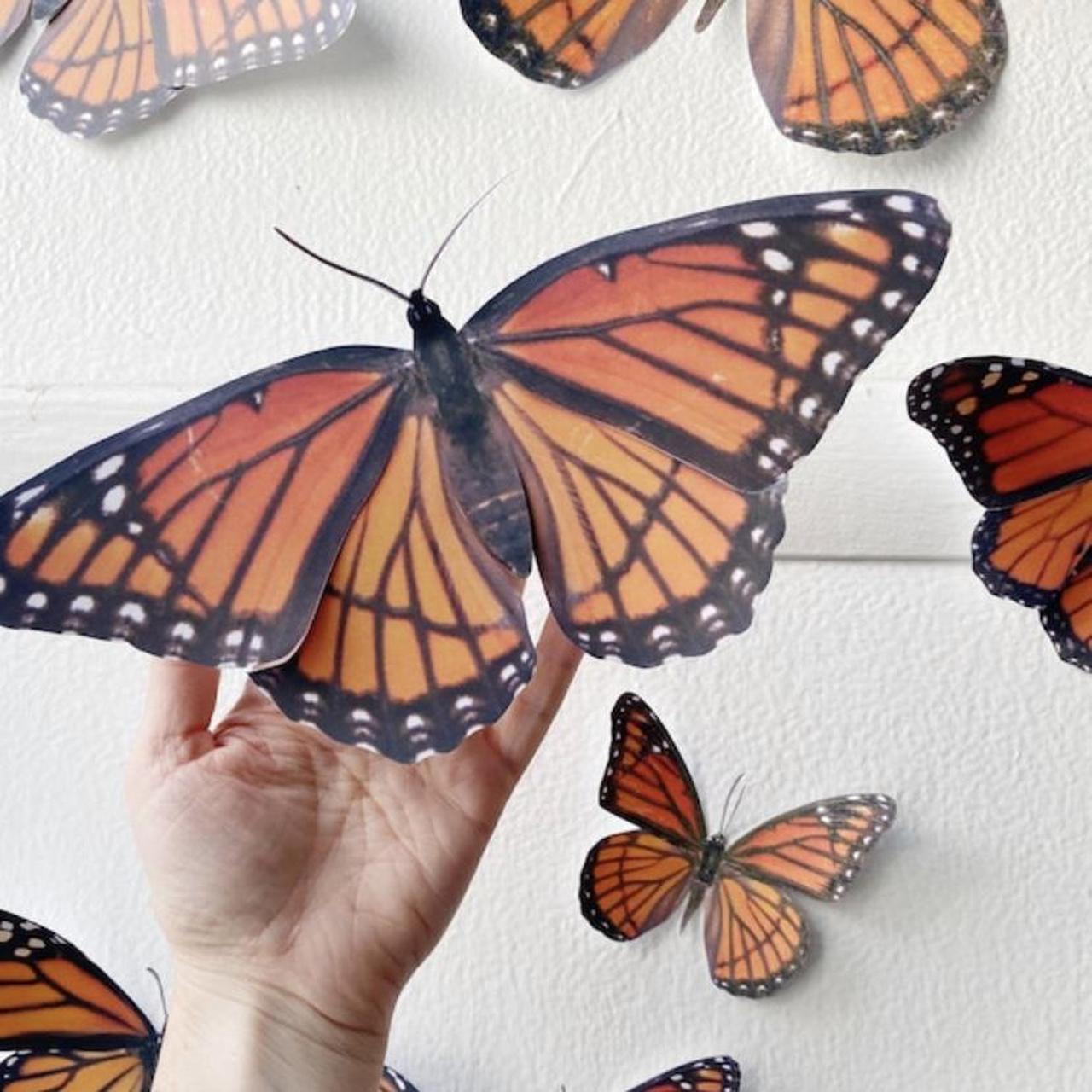 27 Paper monarch butterflies Printed on one side... - Depop
