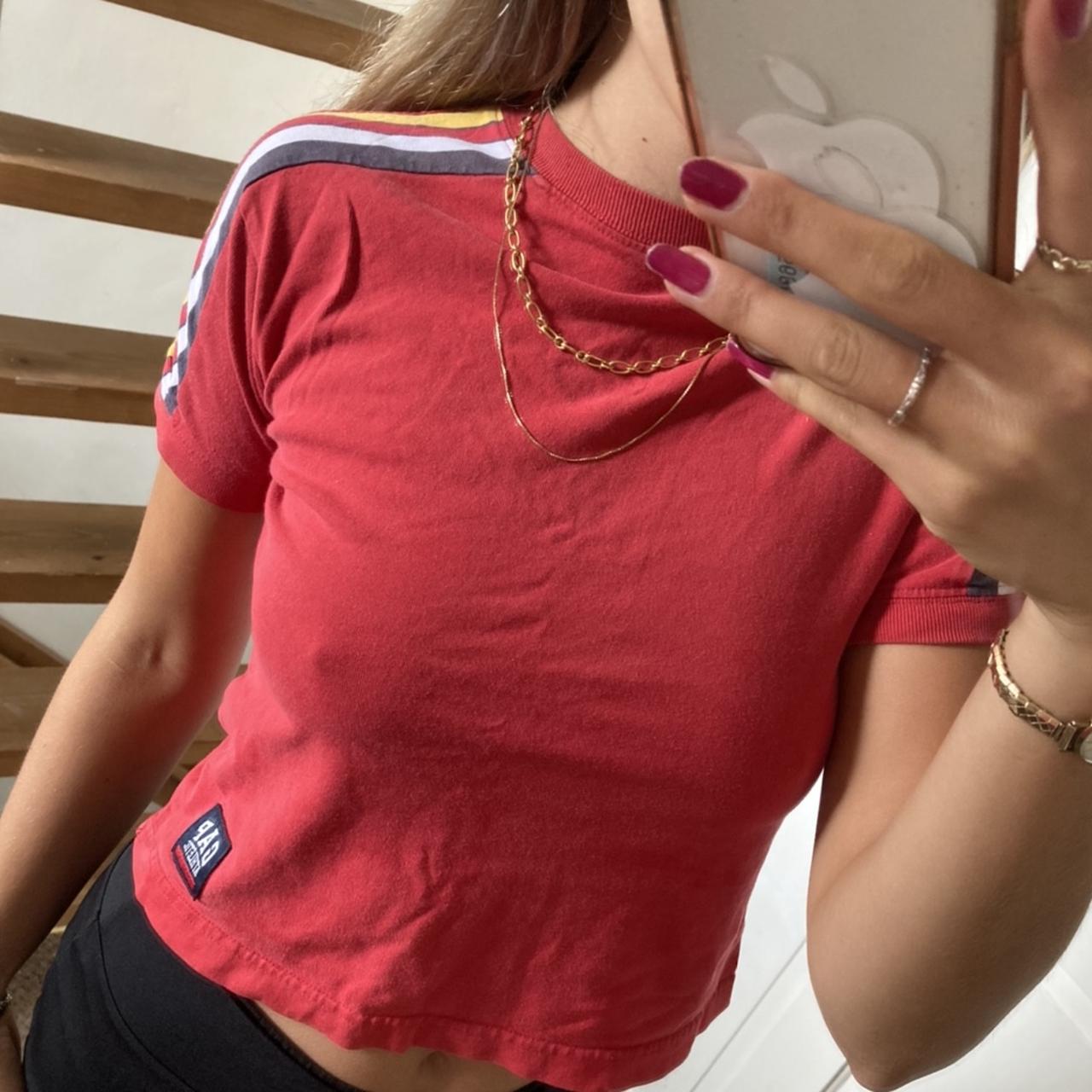 Lovely vintage red GAP t-shirt with blue, white and... - Depop