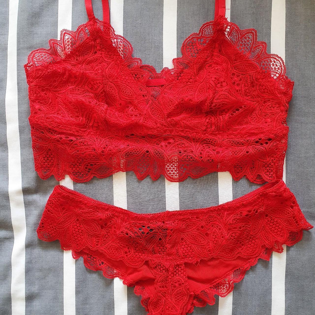 New Red set, never been worn, size S. - Depop