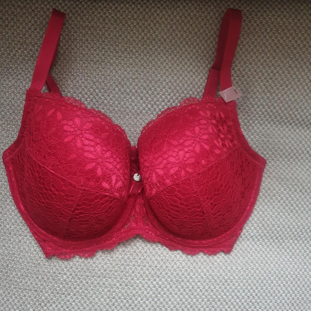 BOUX AVENUE red bra size 34F, perfect condition - Depop
