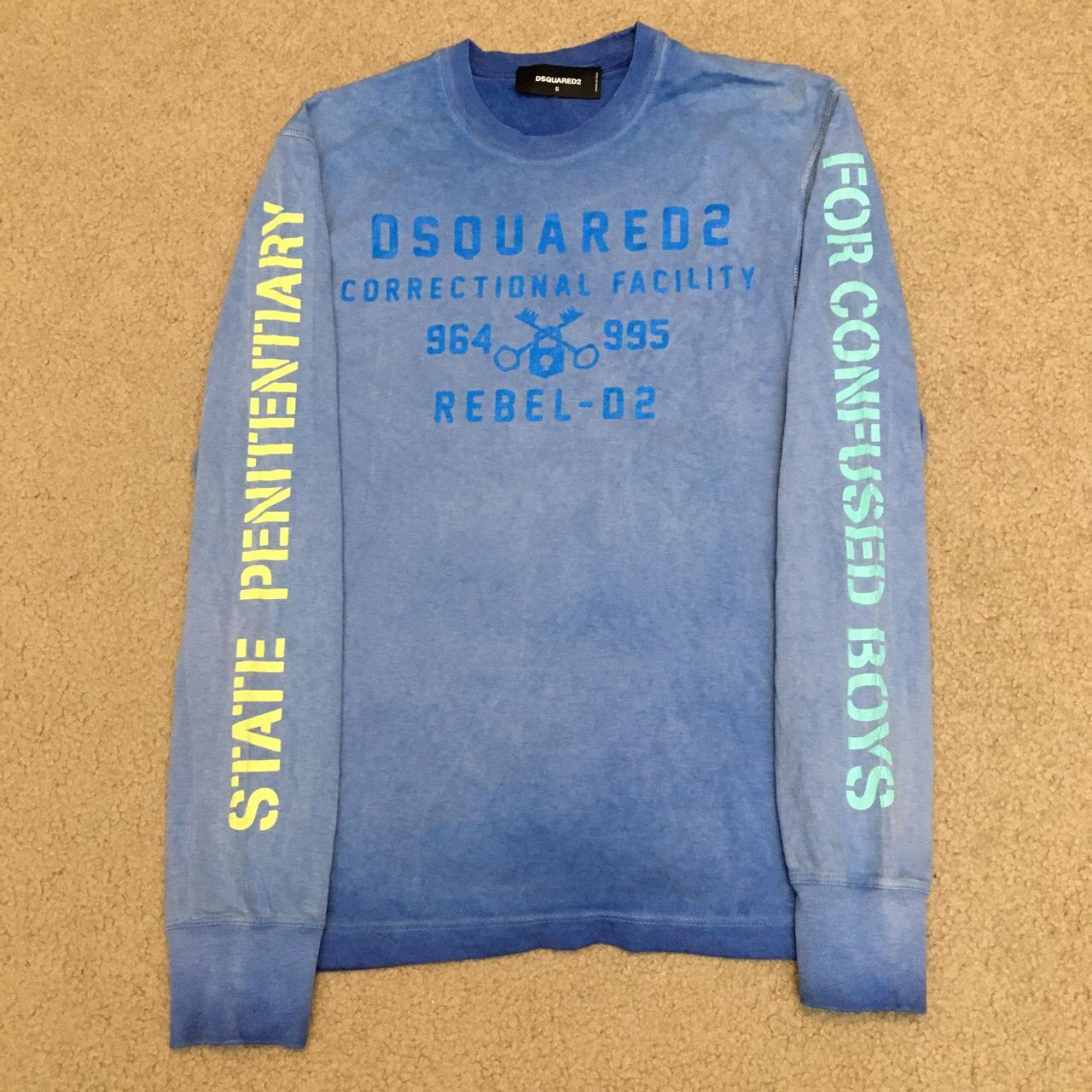 Dsquared2 Men's Blue and White T-shirt | Depop