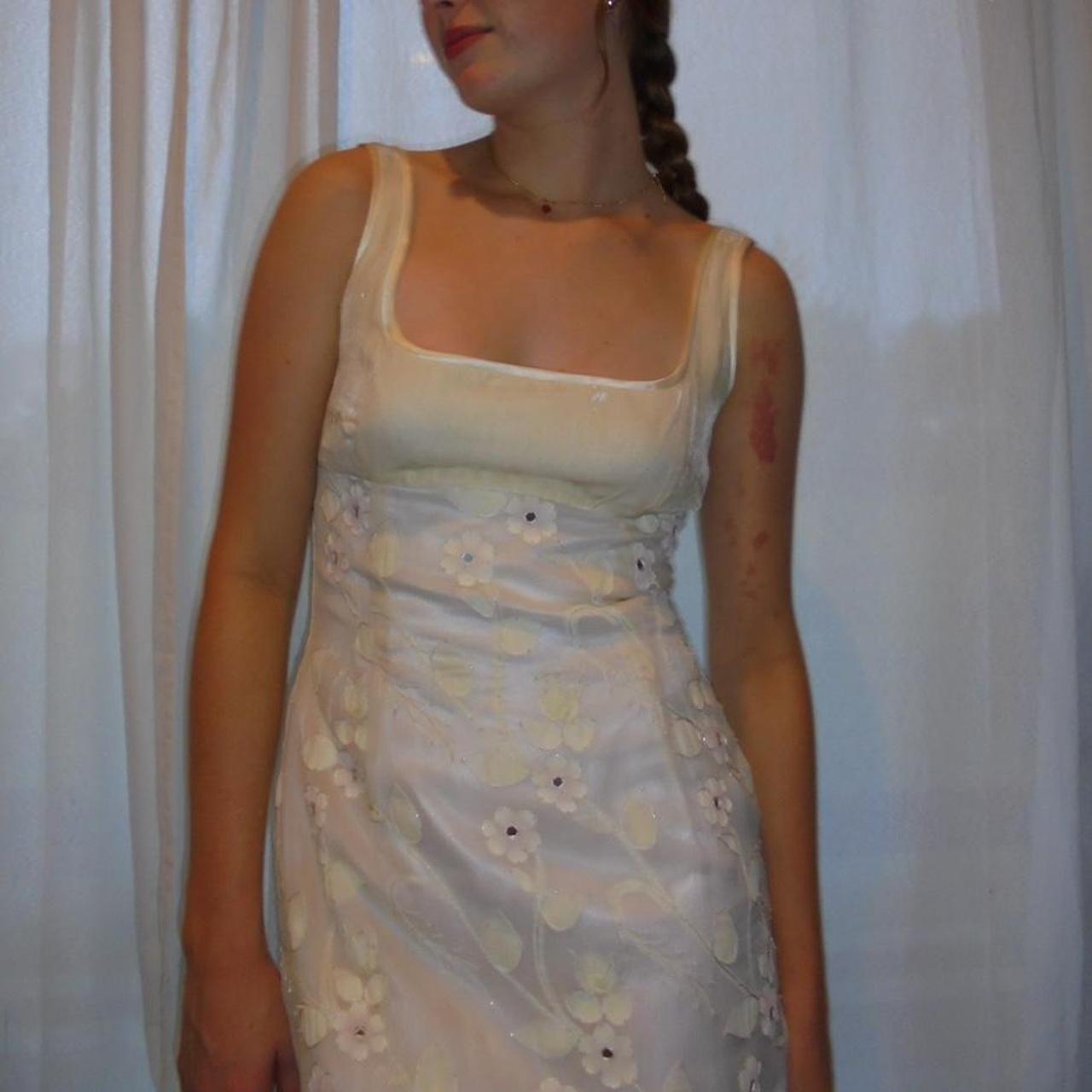 Designer cream dress with the prettiest lace ever.... - Depop