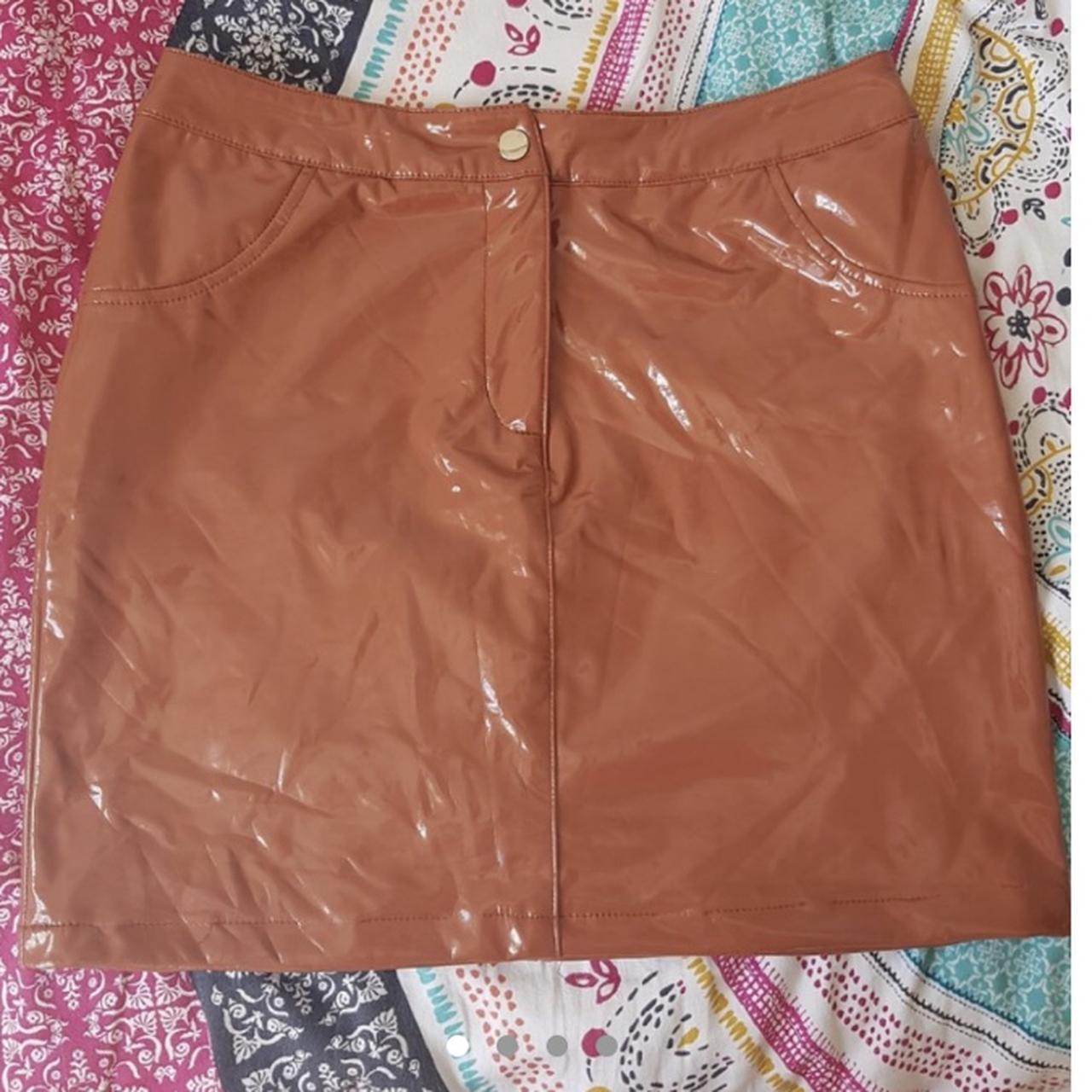 Missguided rust brown vinyl pvc patent skirt Size 10 - Depop