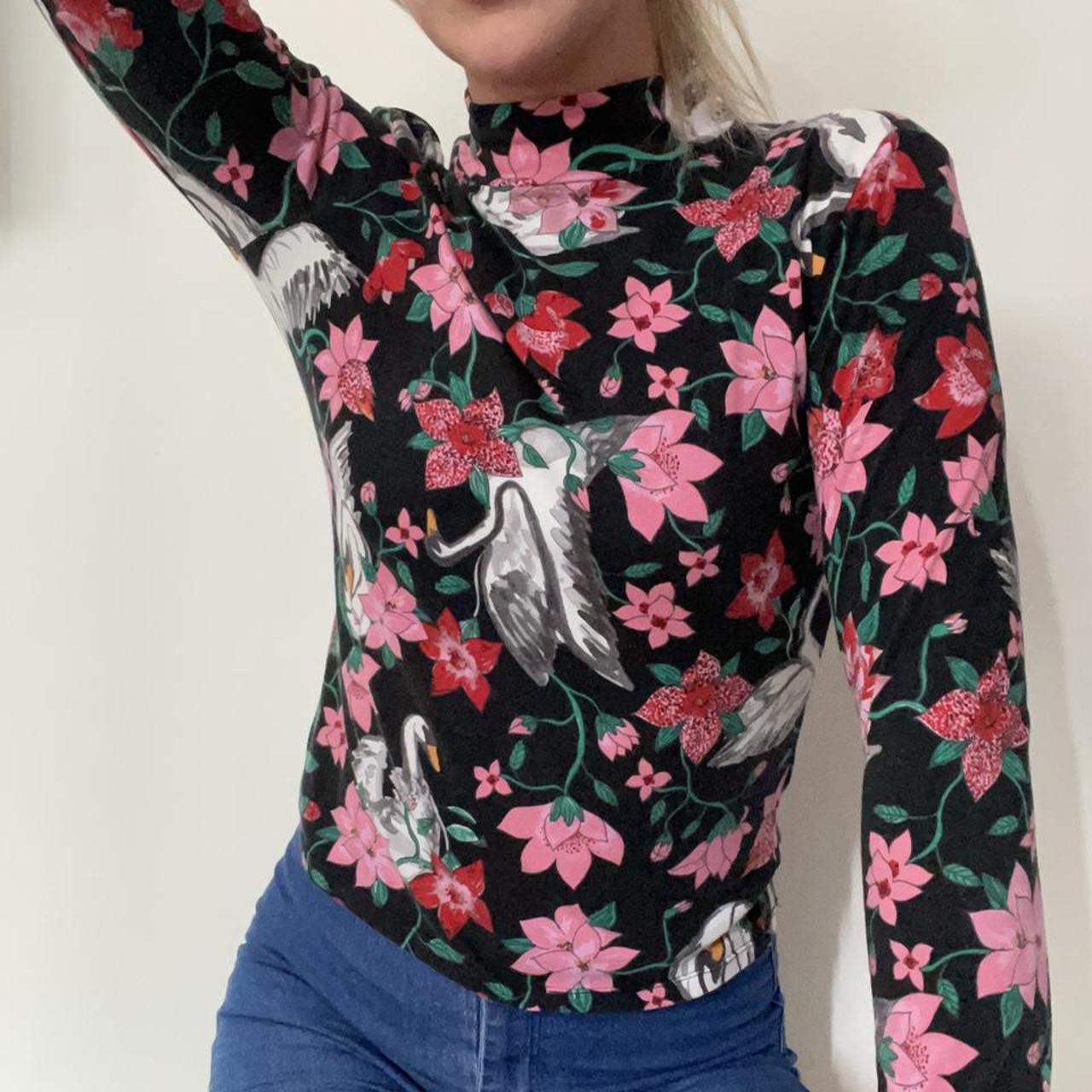 Monki floral swan pattern top #monki #pattern - Depop