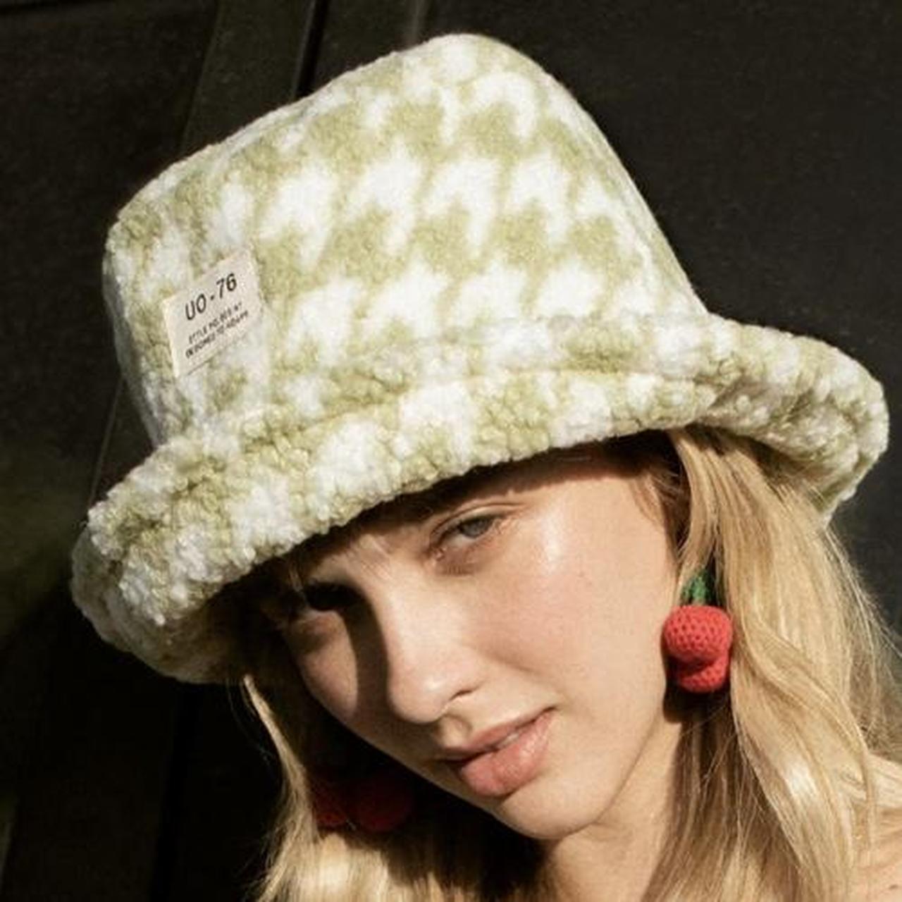 urban outfitters green checkered Sherpa bucket... - Depop