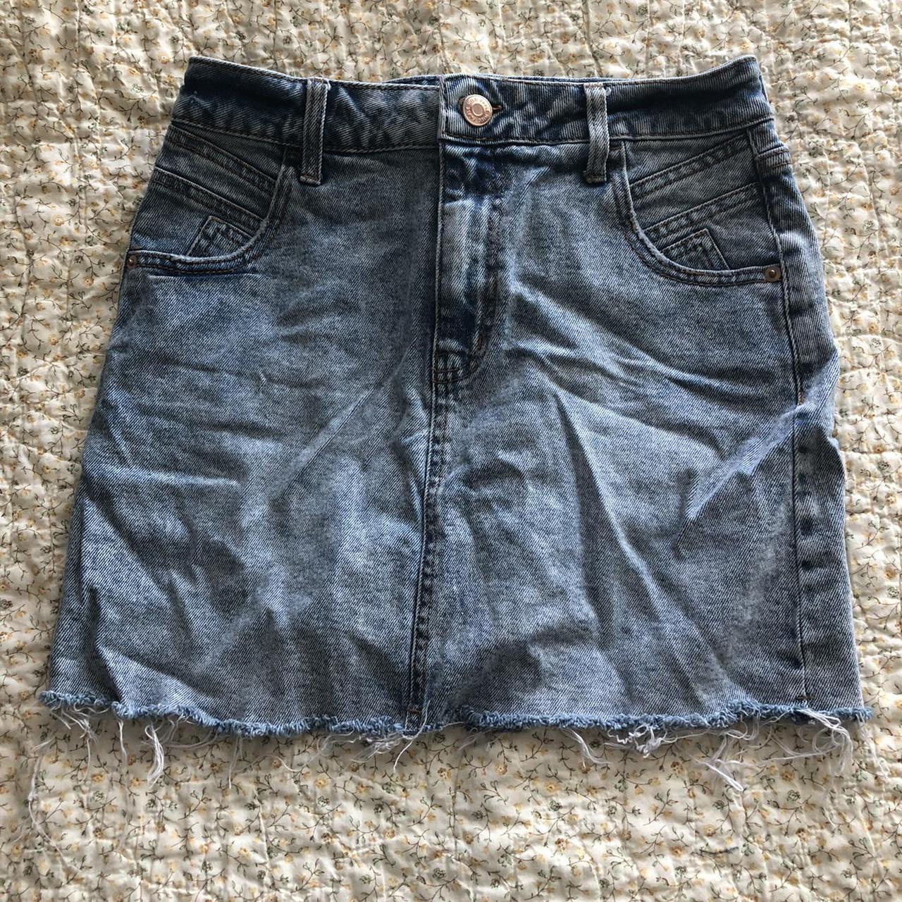 light wash denim mini skirt!! super adorable staple... - Depop light wash denim mini skirt!! super adorable staple... - Depop