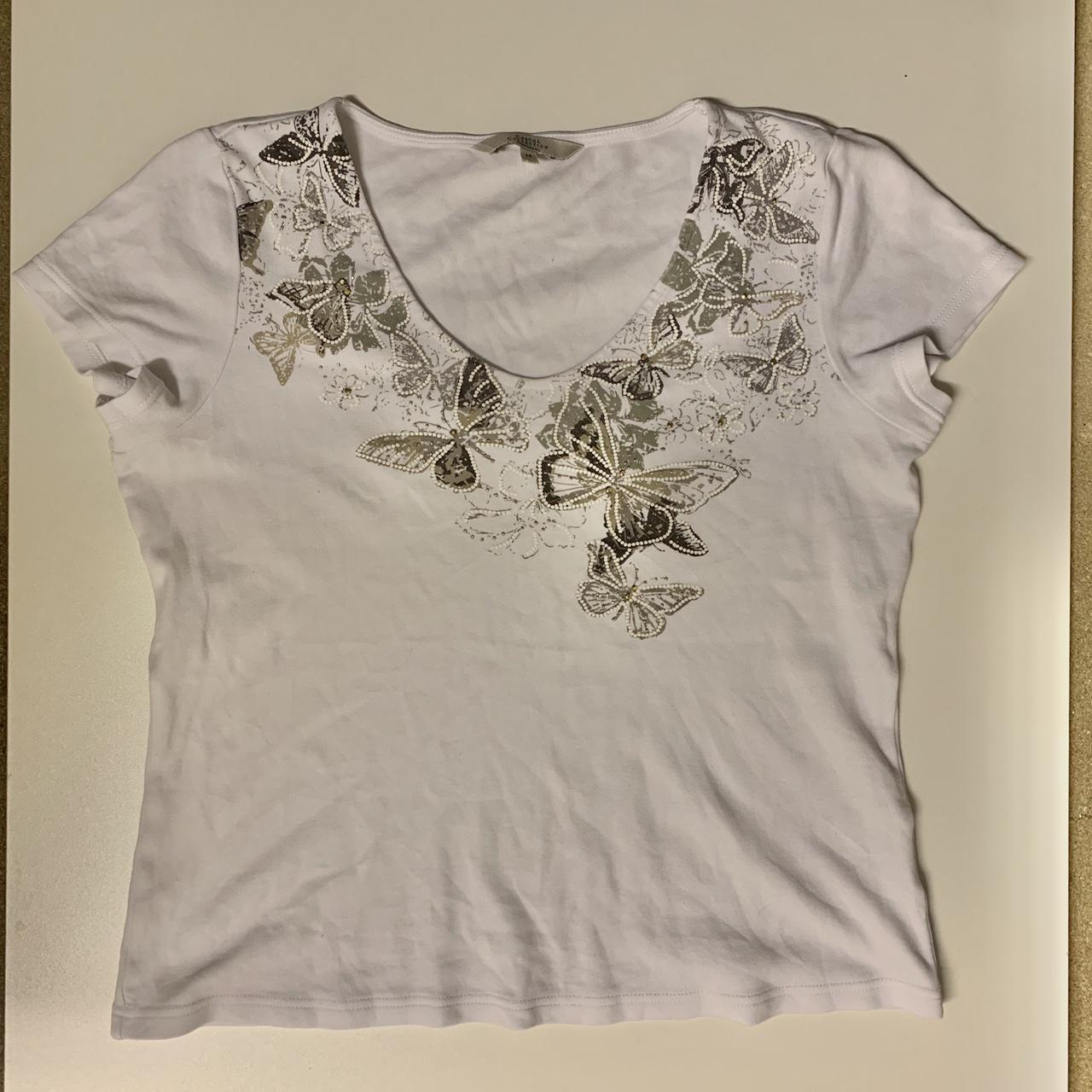 White top with butterfly pattern 🦋🤍 UK 8-12... - Depop