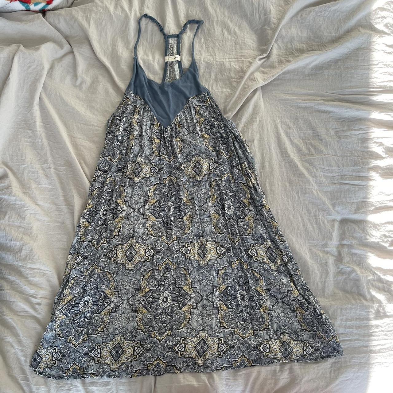 pacsun blue pattern dress only worn a few times in... - Depop