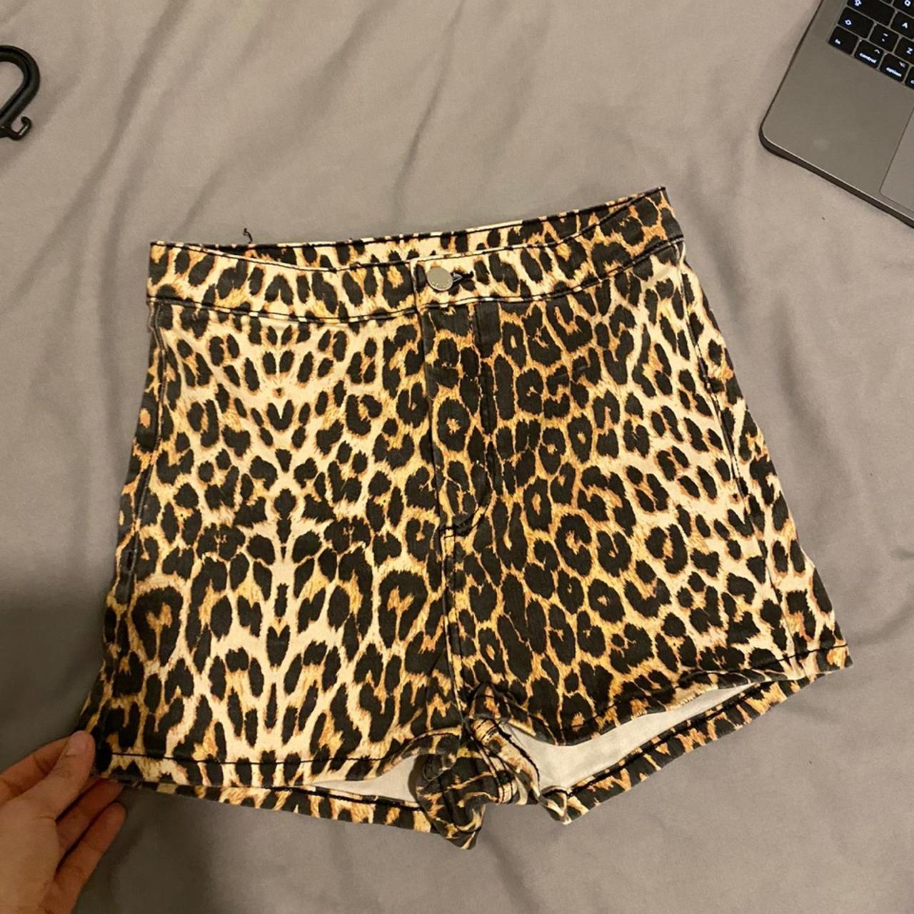 Joni leopard print shorts size 10 worn once at a... - Depop