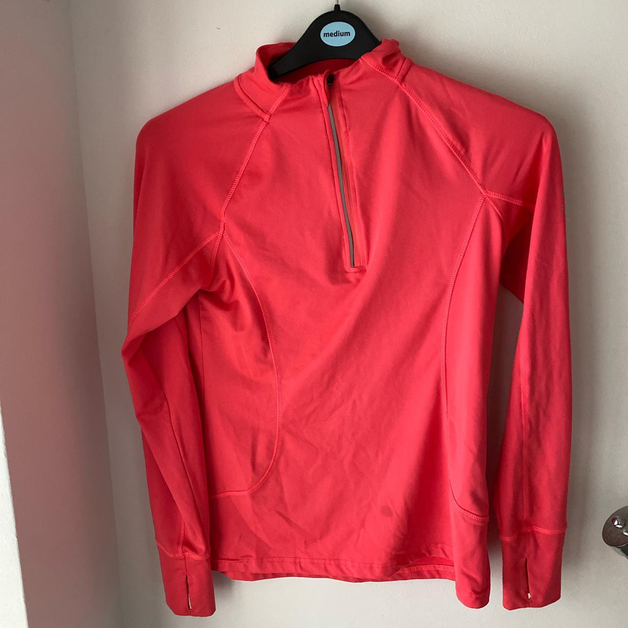 The perfect running base layer with thumb holes... - Depop