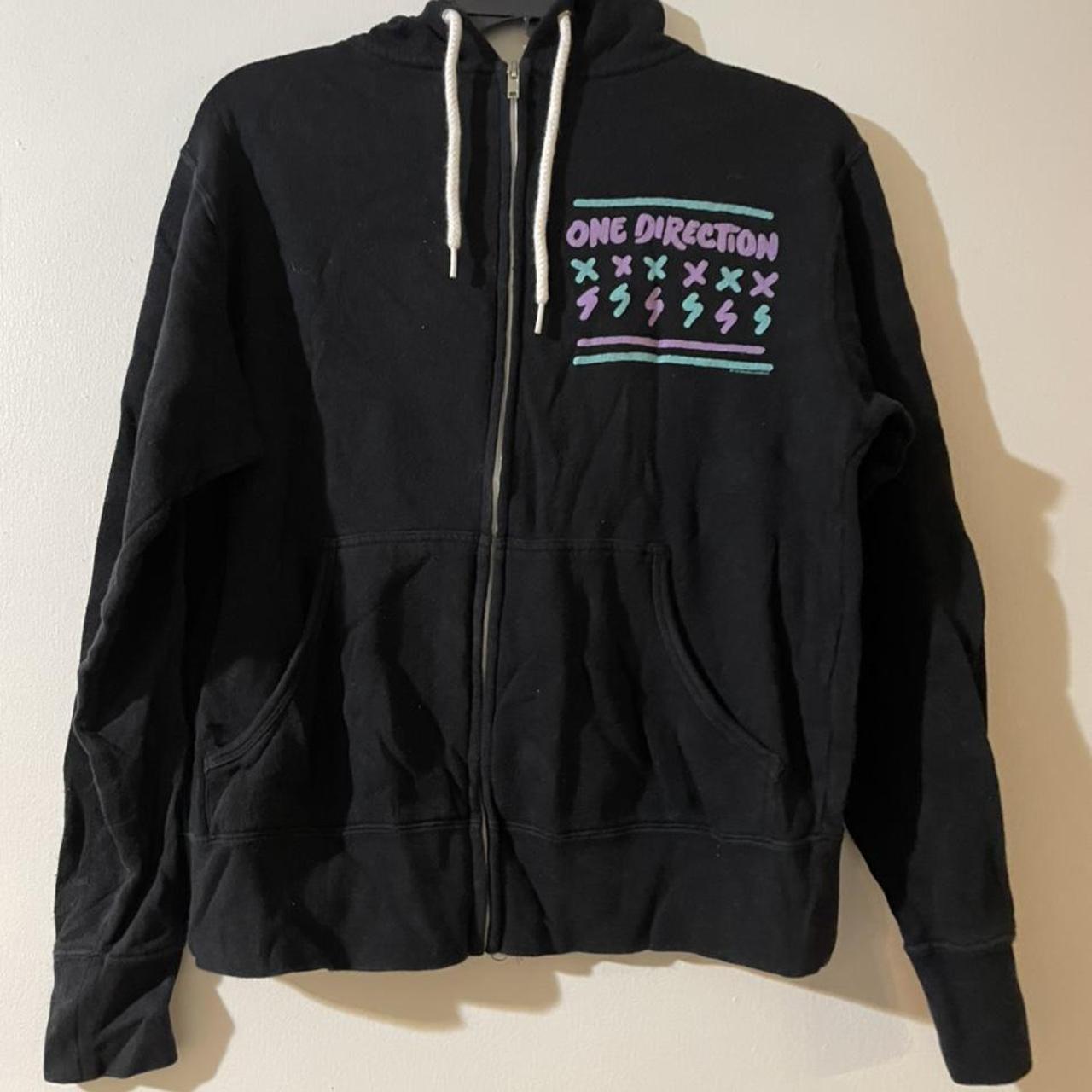 Official One Direction On the Road Again Tour zip up... - Depop
