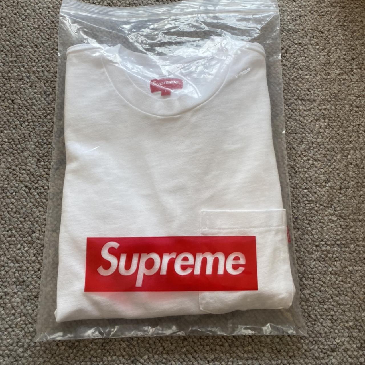 Supreme Small box logo t shirt RRP £48 Size large... - Depop