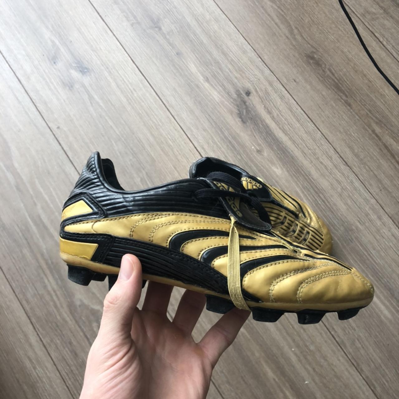 Gold Predators Uk 4.5 condition 5/10 - Depop