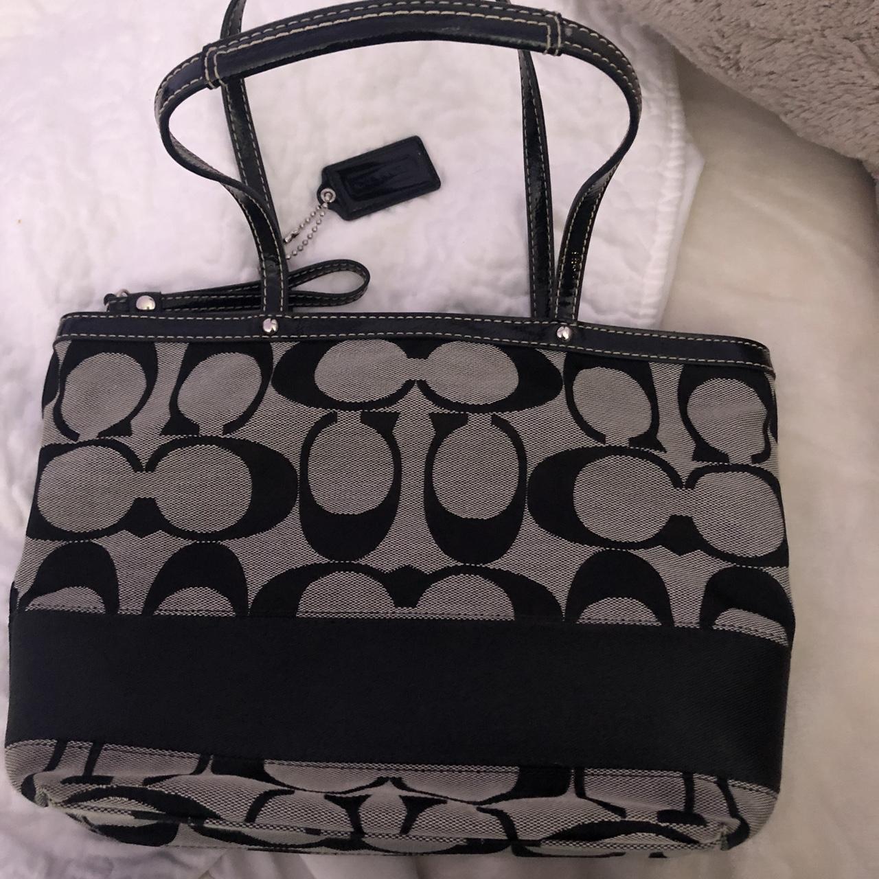 black and gray coach bag. this bag is in perfect... - Depop