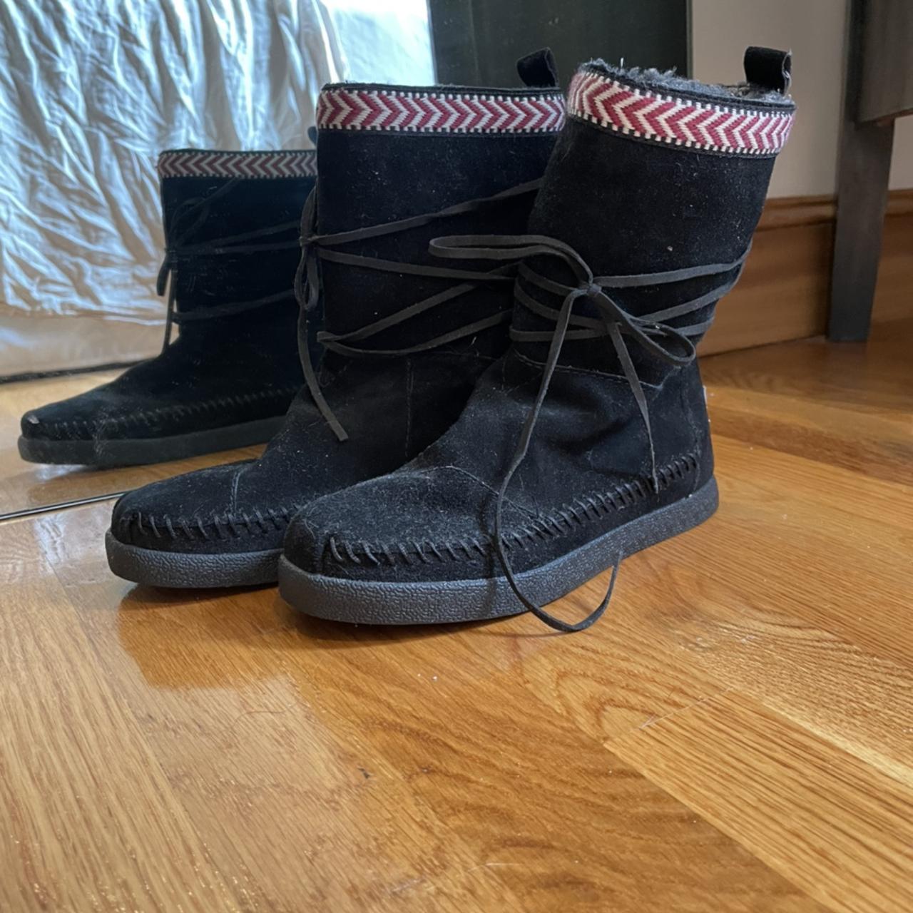 TOMS boots, black with embroidery detail on top,... - Depop