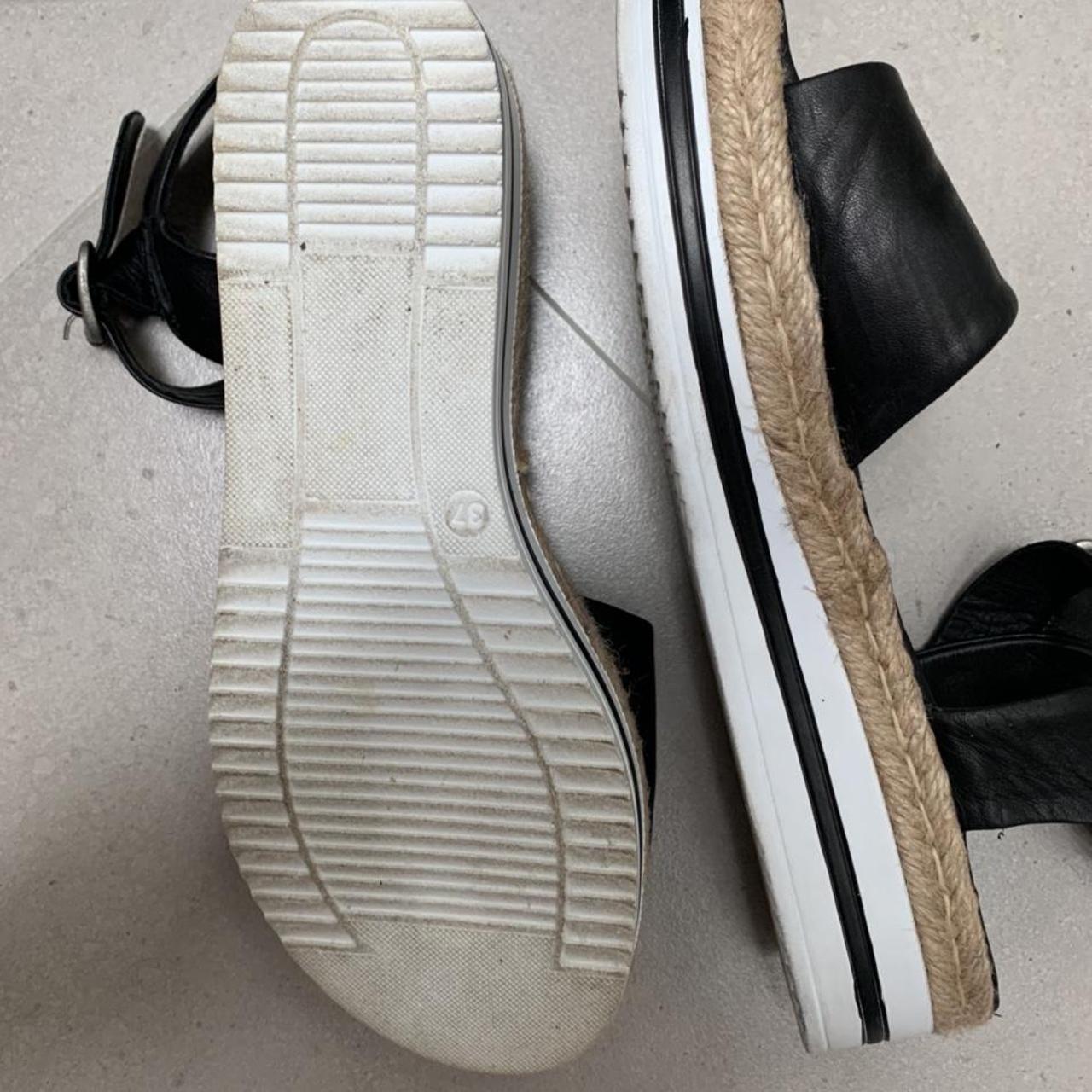 leather platform / flatform (?) sandals! ohhhh... - Depop