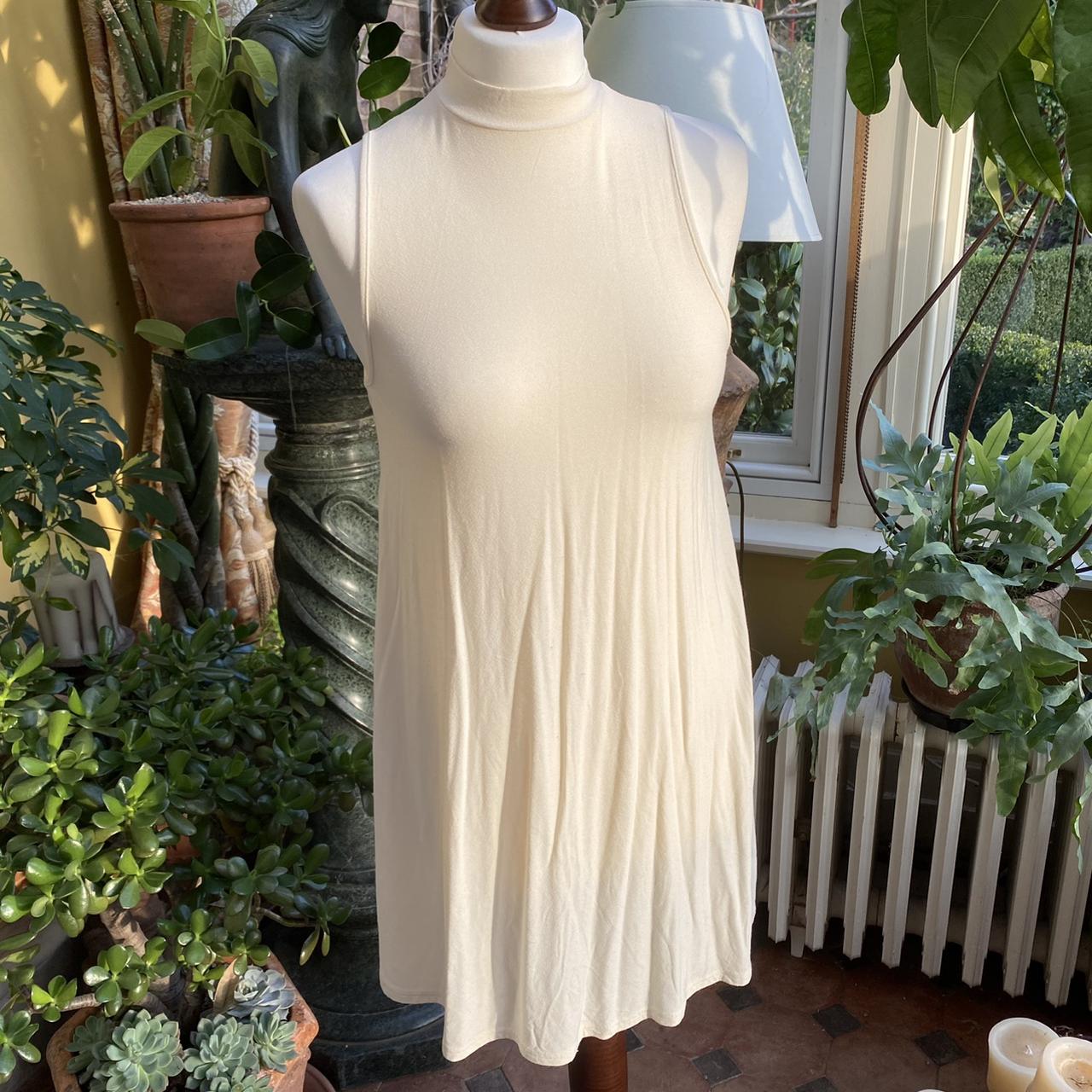 Topshop Cream shift dress Size 8 Perfect condition... - Depop