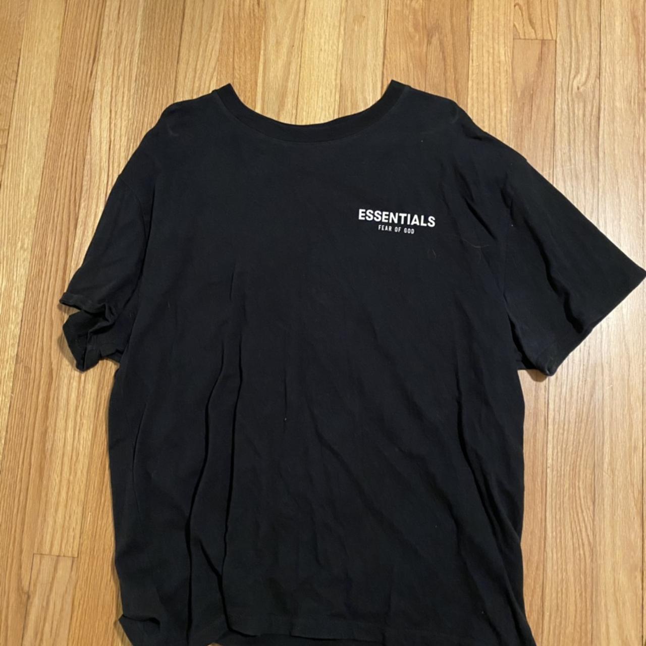 Fear of god essentials tee lightly worn - Depop