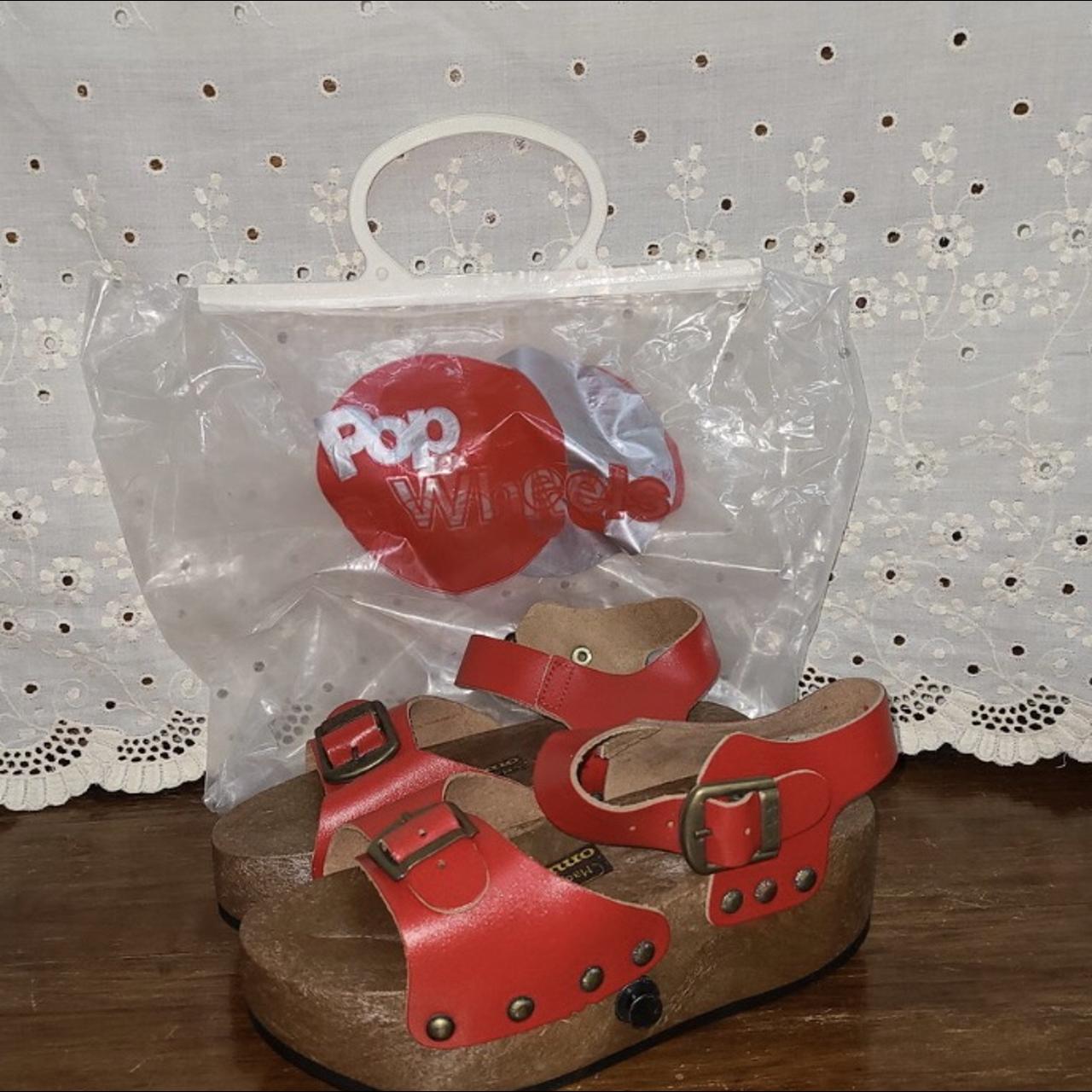 Vintage Pop Wheels platform sandals Size 5... - Depop