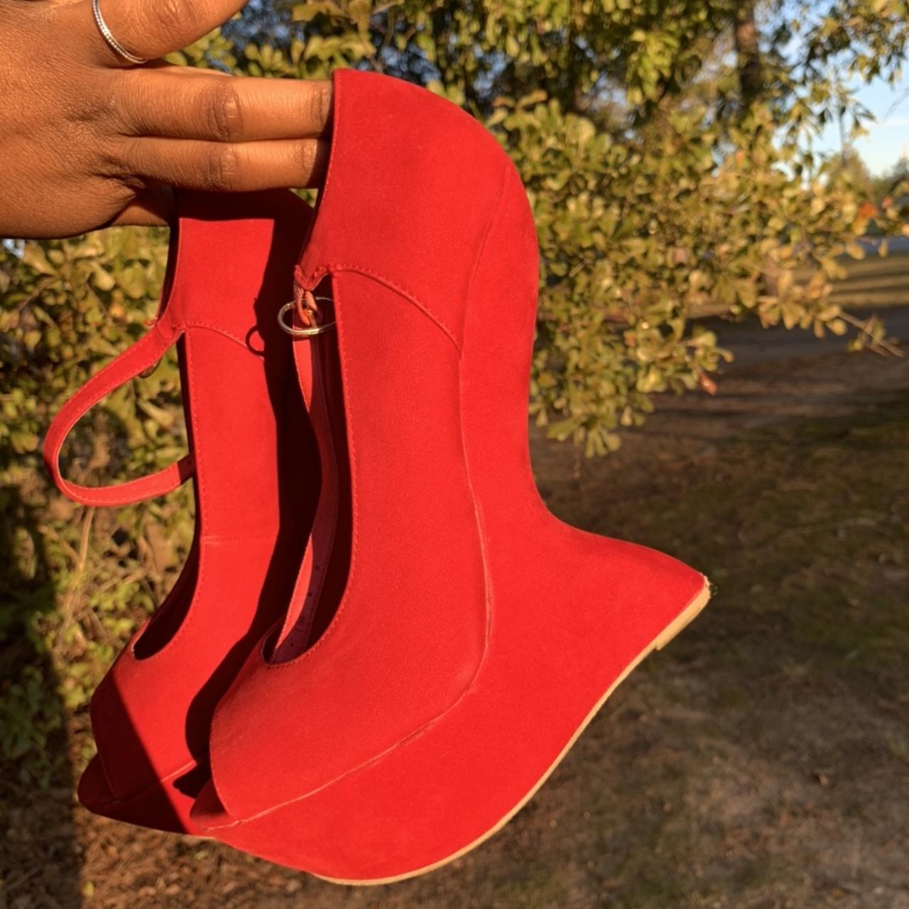 Lady Gaga’s Red slope pumps Wedge/platform heel... | Depop