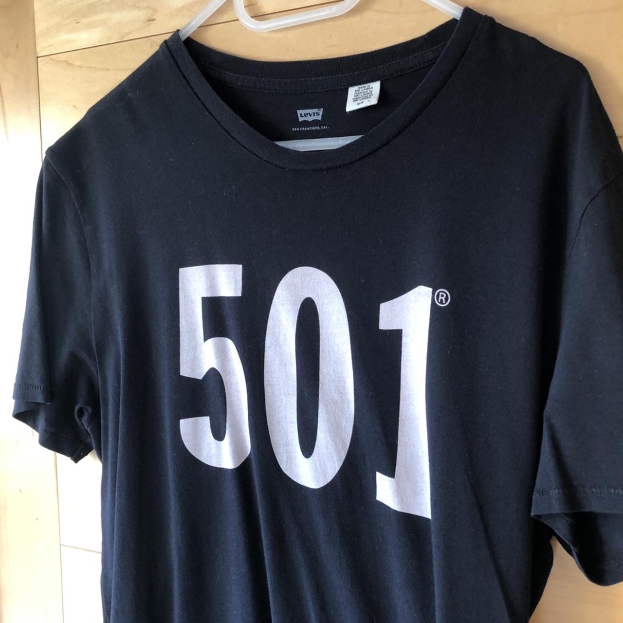 Levi’s 501 t shirt in black with white print. Really... - Depop