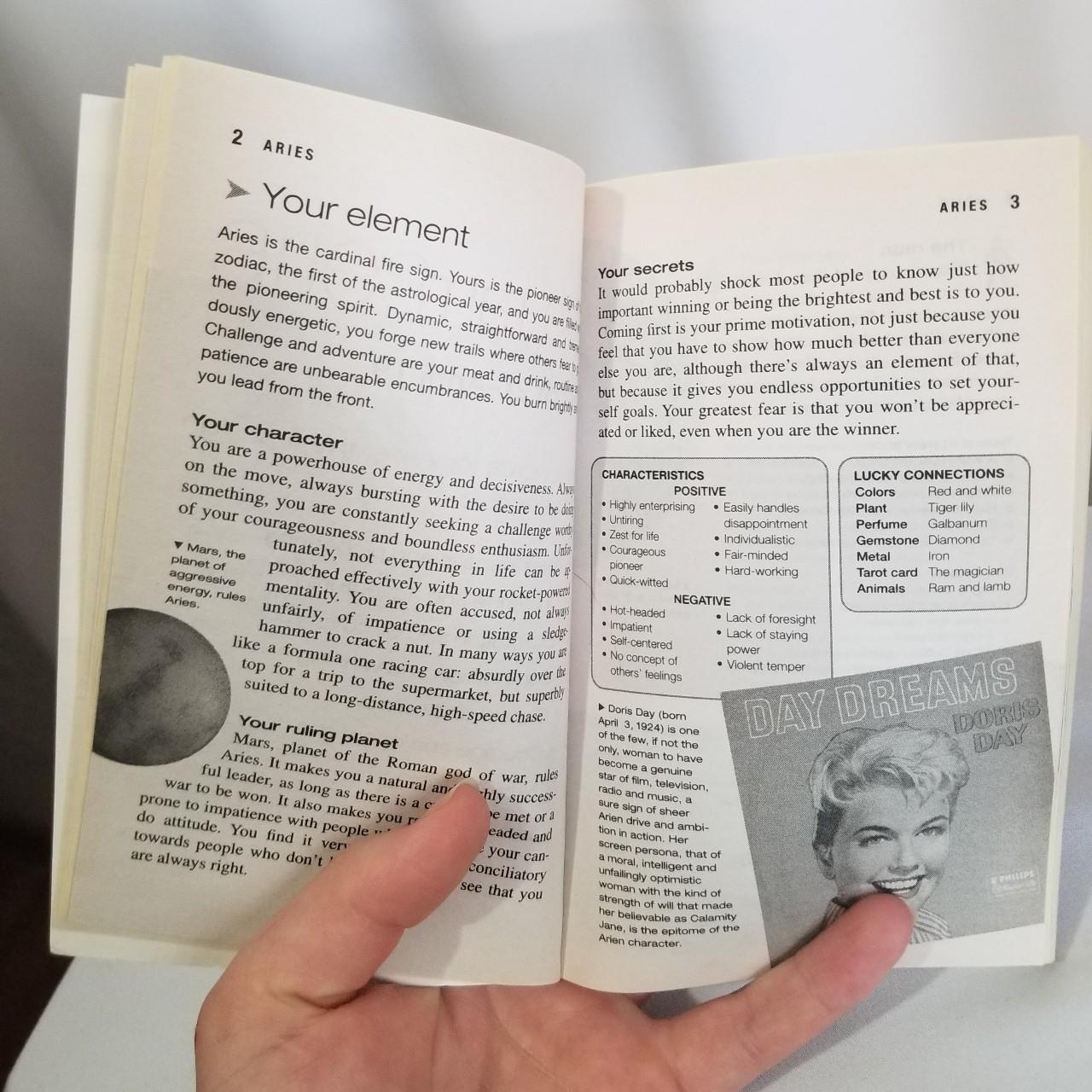 🌙☀️Zodiac sign book☀️🌙 ♈♉♊♋♌♍♎♏♐♑♒♓ Harper's Essential... - Depop